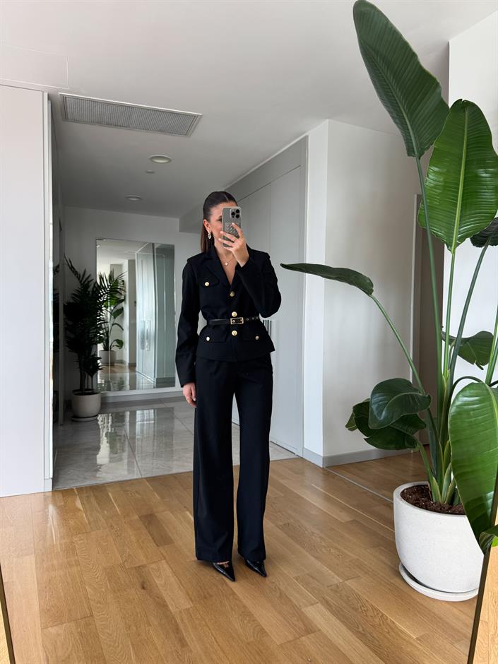 Lisa Gold Düğmeli Kemerli Ceket Pantolon Takım- Siyah | Butik Merve Aksoy