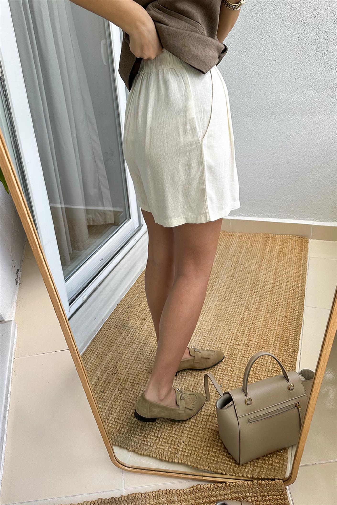 Vispy Keten Karışımlı Şort-Ekru