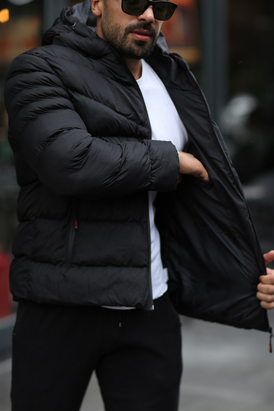 Siyah Kapşonlu Yandan Cepli Şişme Mont FYZ - Sc Sarvin