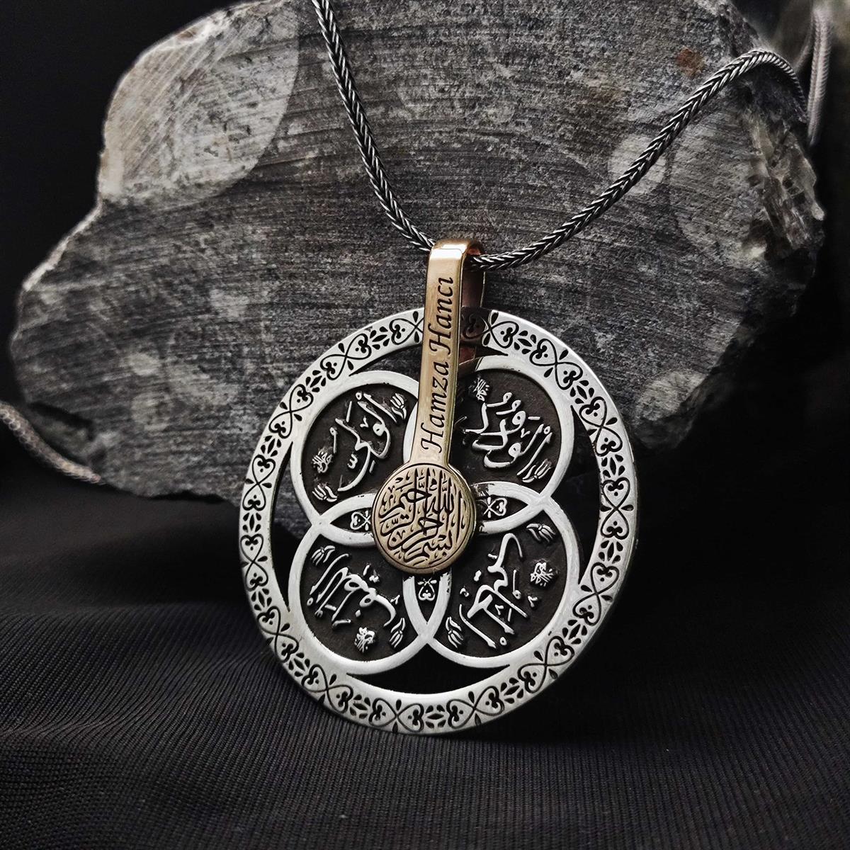 4 Esma İşlemeli İsme Özel Gümüş Sevgi ve Muhabbet Kolyesi