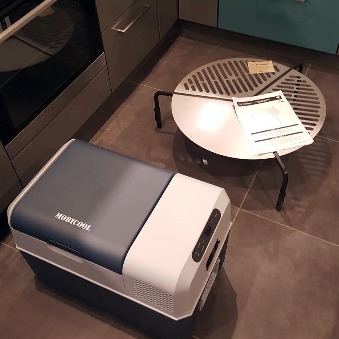 Mobicool FR34 12/24/220Volt AC/DC 31 Litre Kompresörlü Oto Buzdolabı - Ereyon