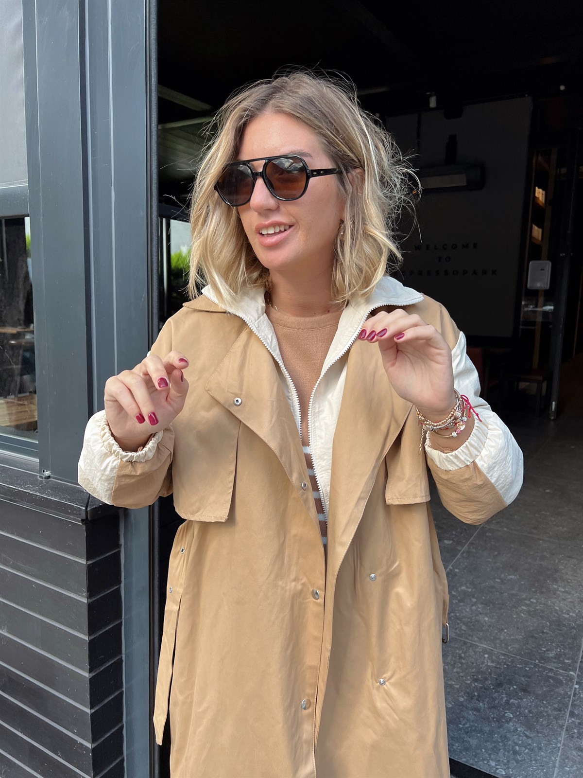 Orijinal Model Tasarım Bej Renkli Trençkot | Begüm Mayda Boutique