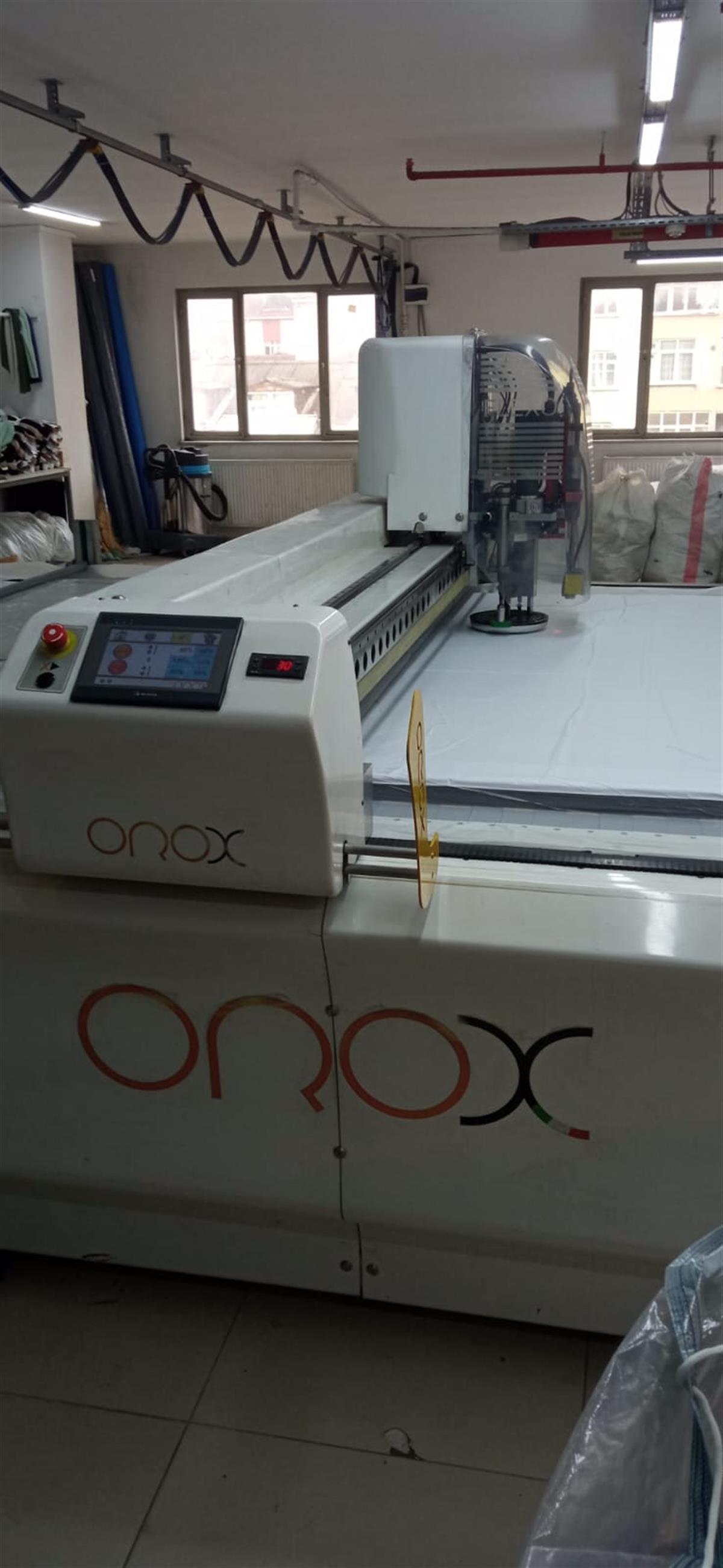 2. El Orox Flexo C600 Otomatik Kumaş Kesim Makinesi 2010 Model | İğne ...