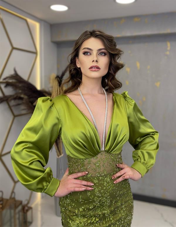 Piennar - Boynu Taşlı Hazal Abiye - Fıstık Yeşili