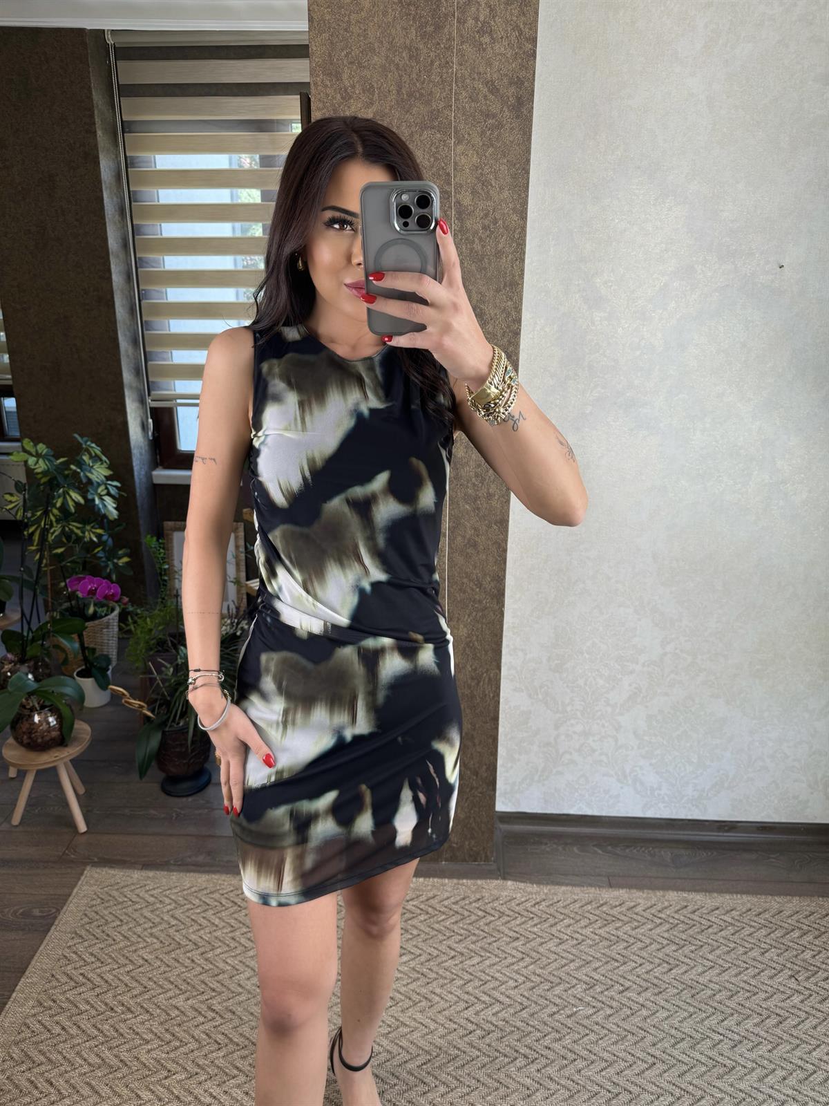 Kadın Elbise Modelleri ve Fiyatları