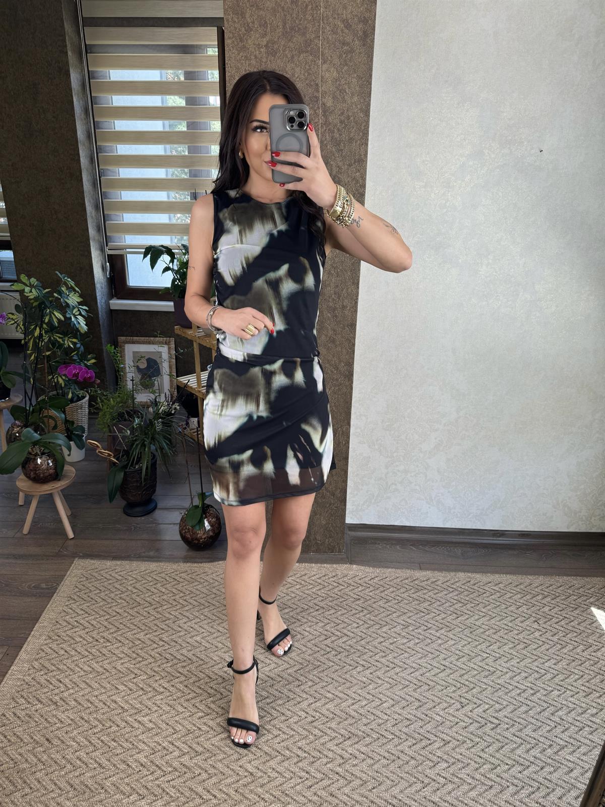 Kadın Elbise Modelleri ve Fiyatları