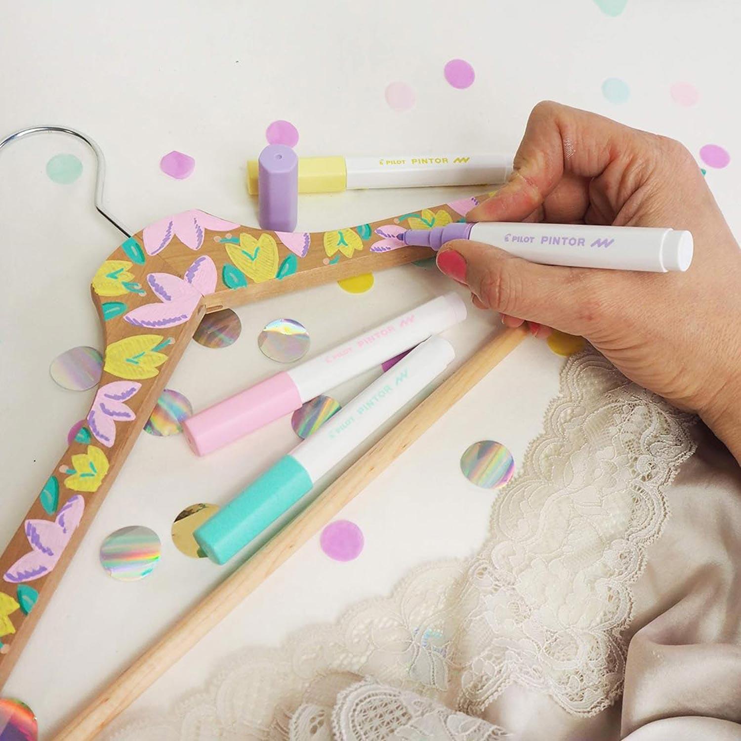 Pilot Pintor Marker Pen Bold Pastel Orange