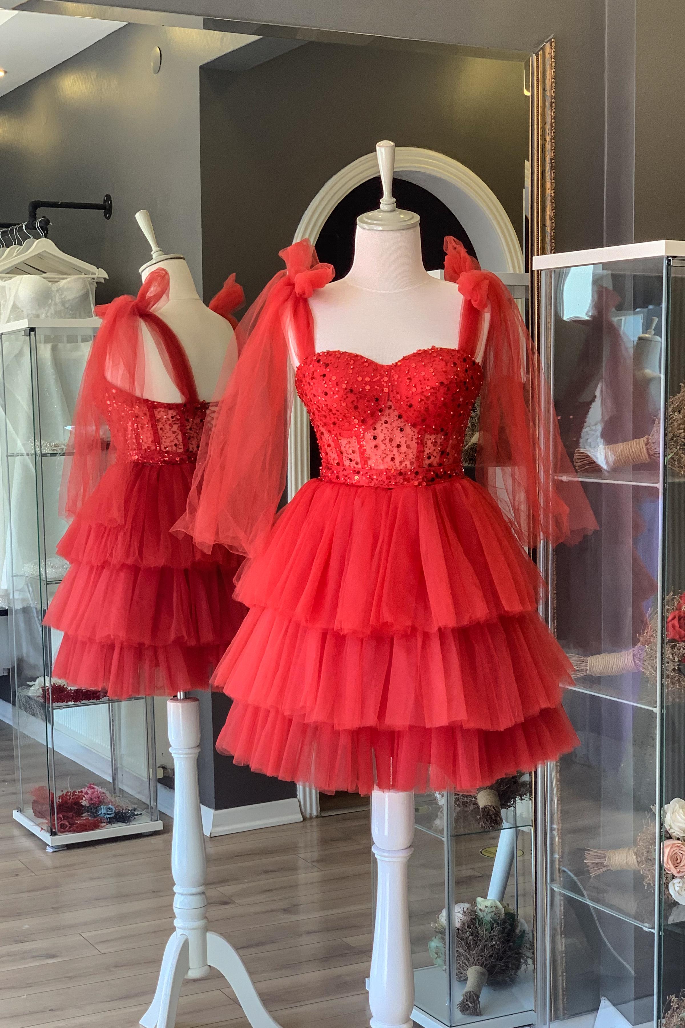 Kırmızı Dantel Kaplı Mini Gece ve Parti Elbisesi