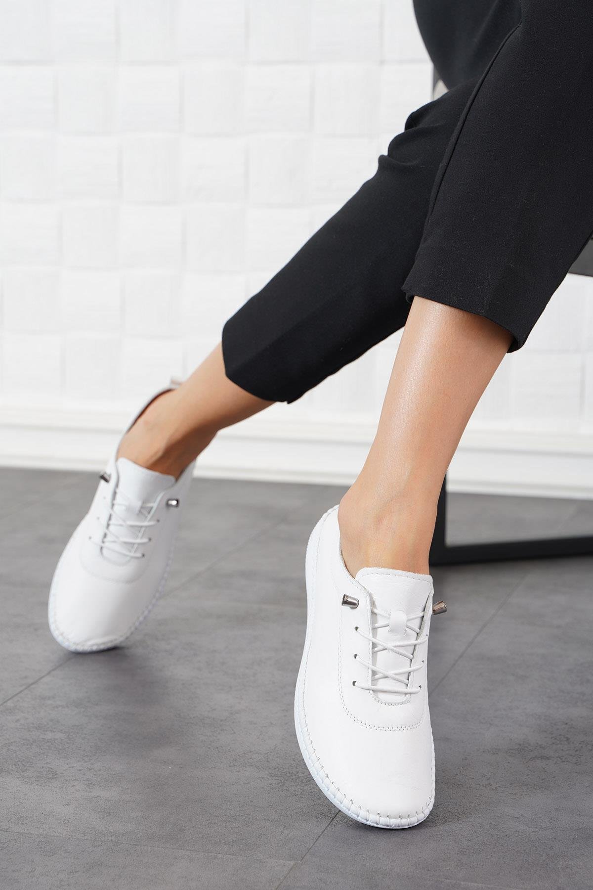 Negade Taban Dikmeli Hakiki Deri Kadın Ayakkabı Beyaz Cilt