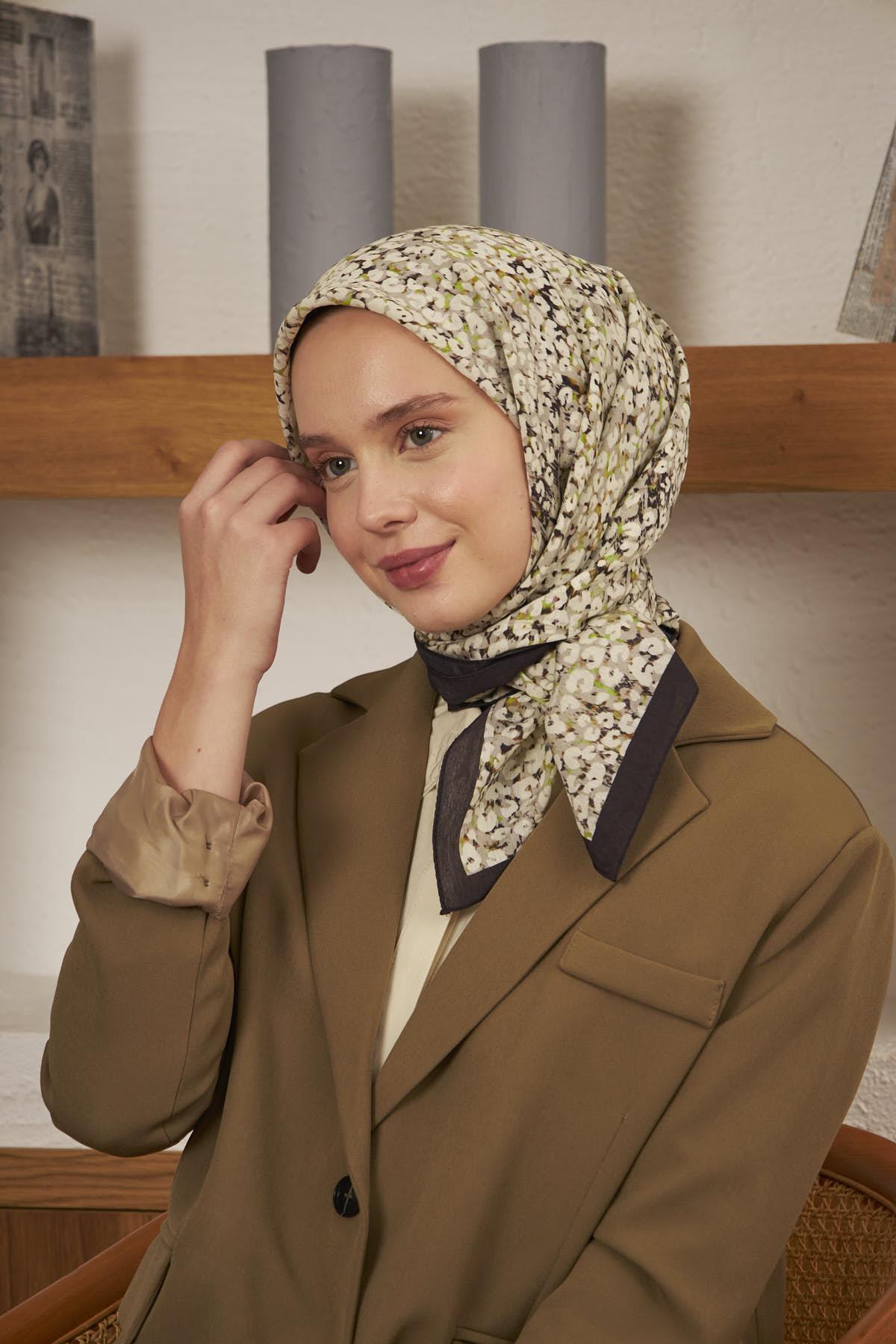 Baroq Desenli Eşarp Kakao | salizm.com