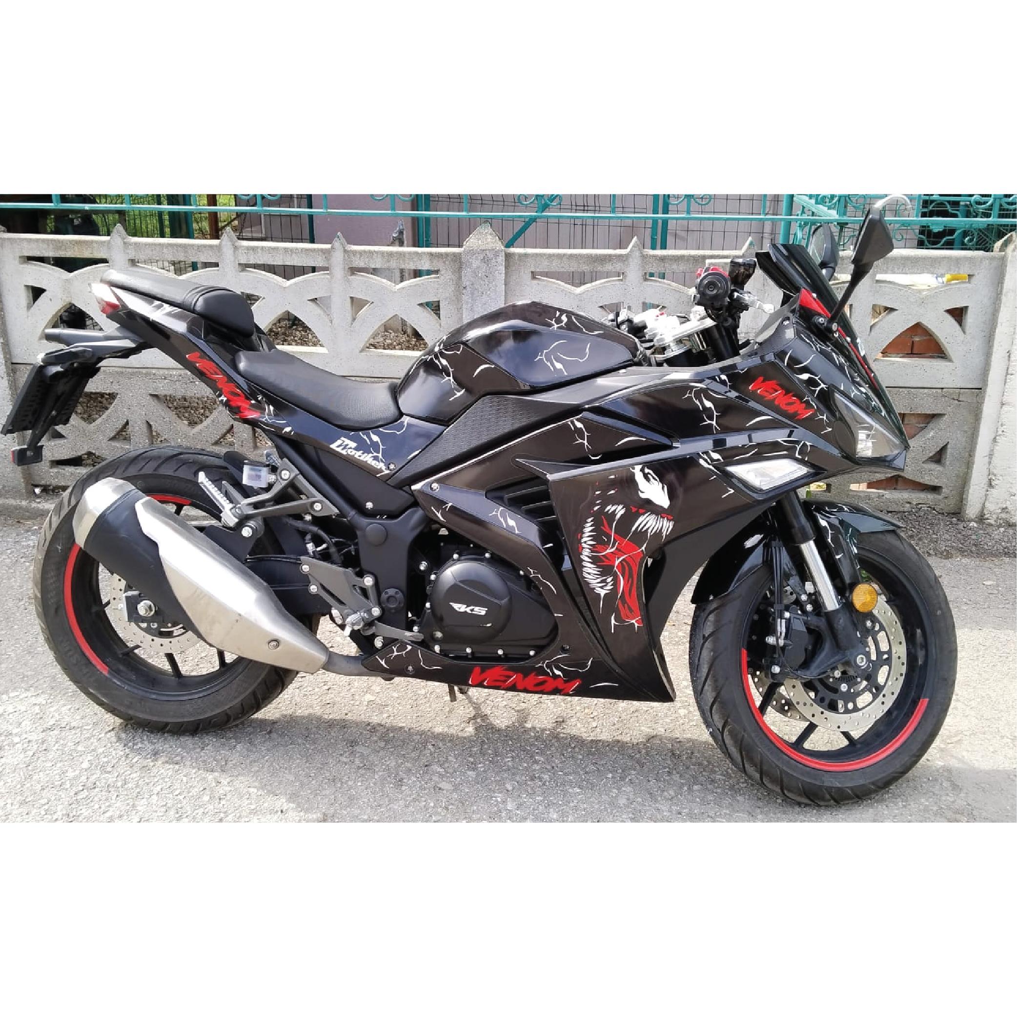 RKS R250 Kırmızı Siyah Venom Parçalı Kaplama Sticker Etiket Modeli