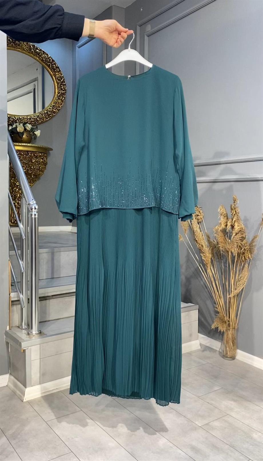 NEVON 4434 TAŞ İŞLEMELİ DESENLİ VE PİLİSE DETAYLI ABİYE ELBİSE MODELİMİZ