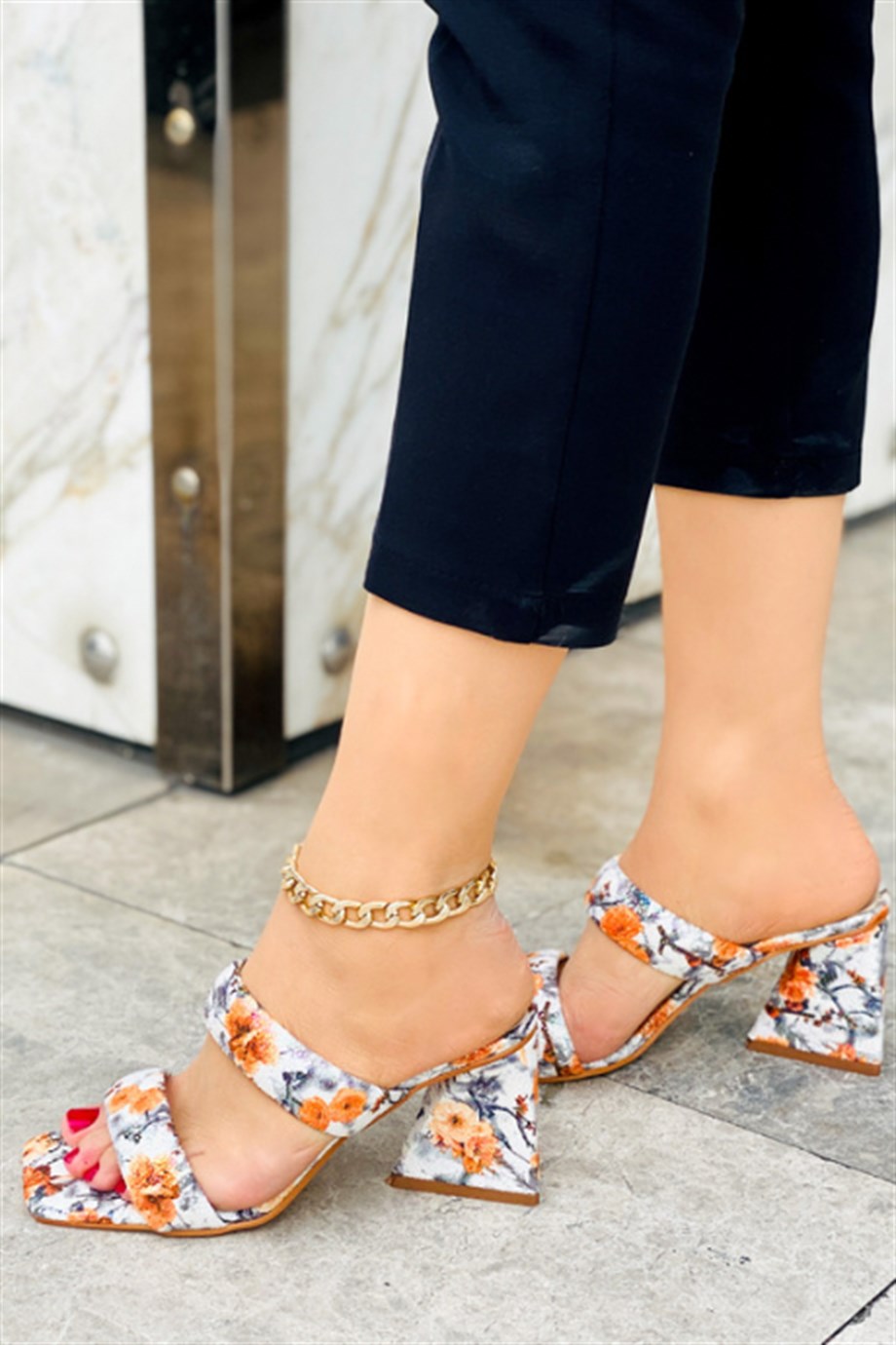 Sandra Orange Tasarım Terlik