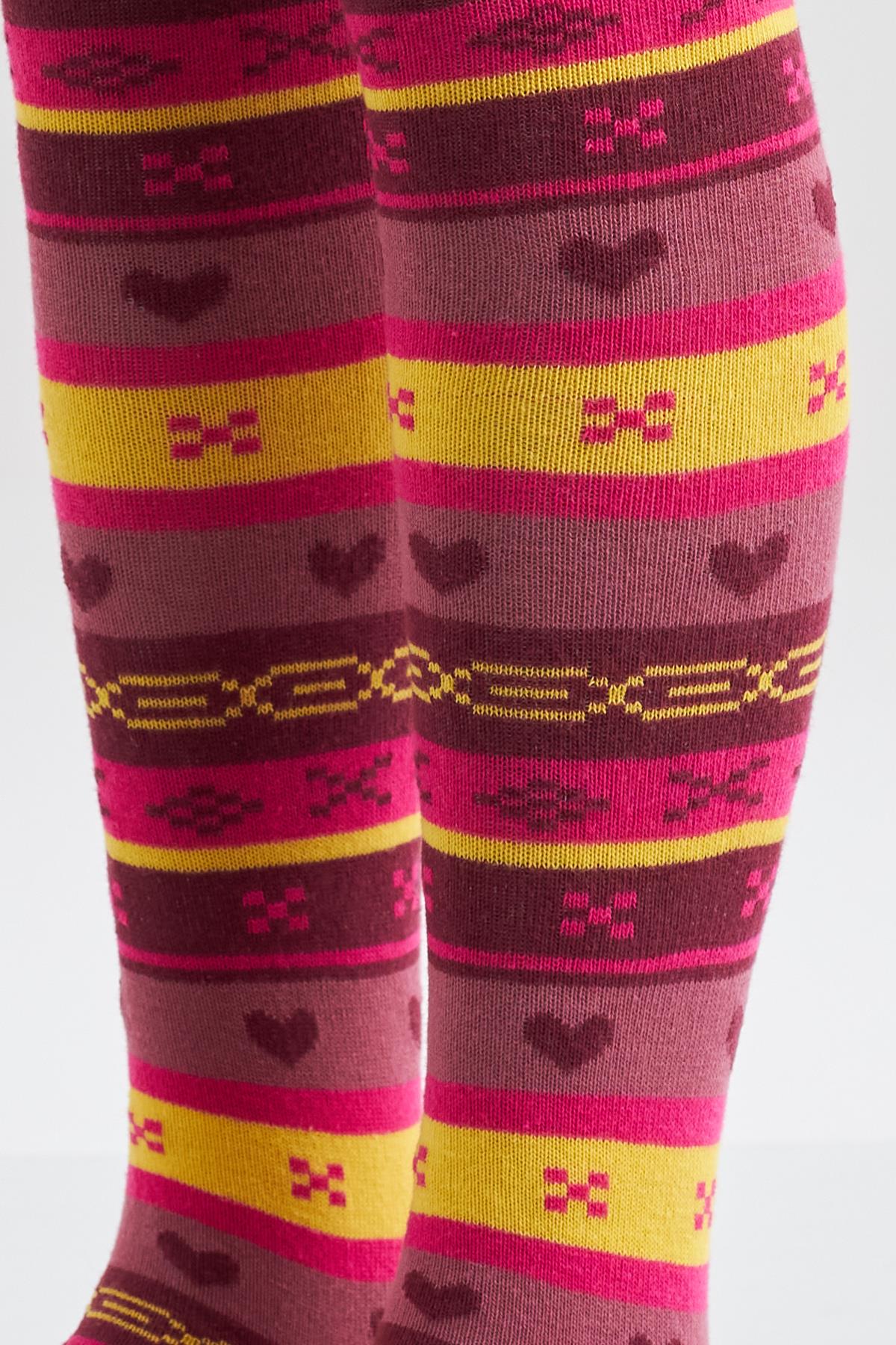 Desenli Çocuk Külotlu Çorap Pembe