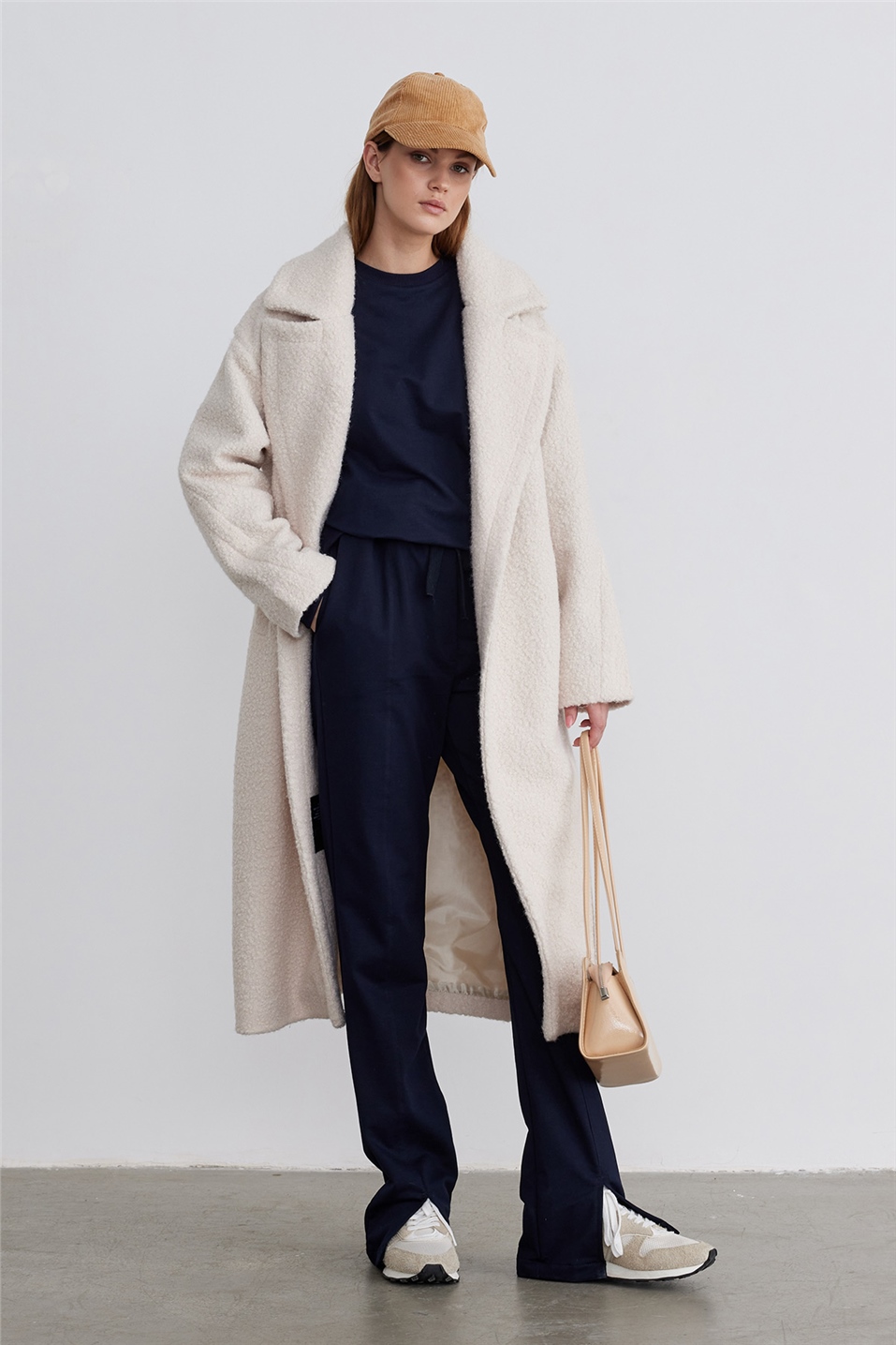 Kadın Kaban, Kaşe ve Kruvaze Kaban Modelleri | Suud Collection