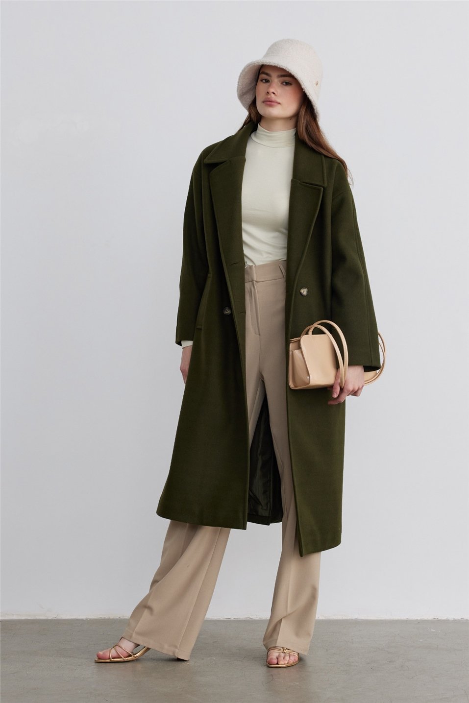 Kadın Kaban, Kaşe ve Kruvaze Kaban Modelleri | Suud Collection