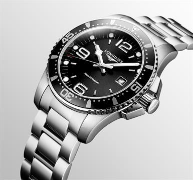 Longines Hydro Conquest L38404566 Erkek Kol Saati L3.840.4.56.6