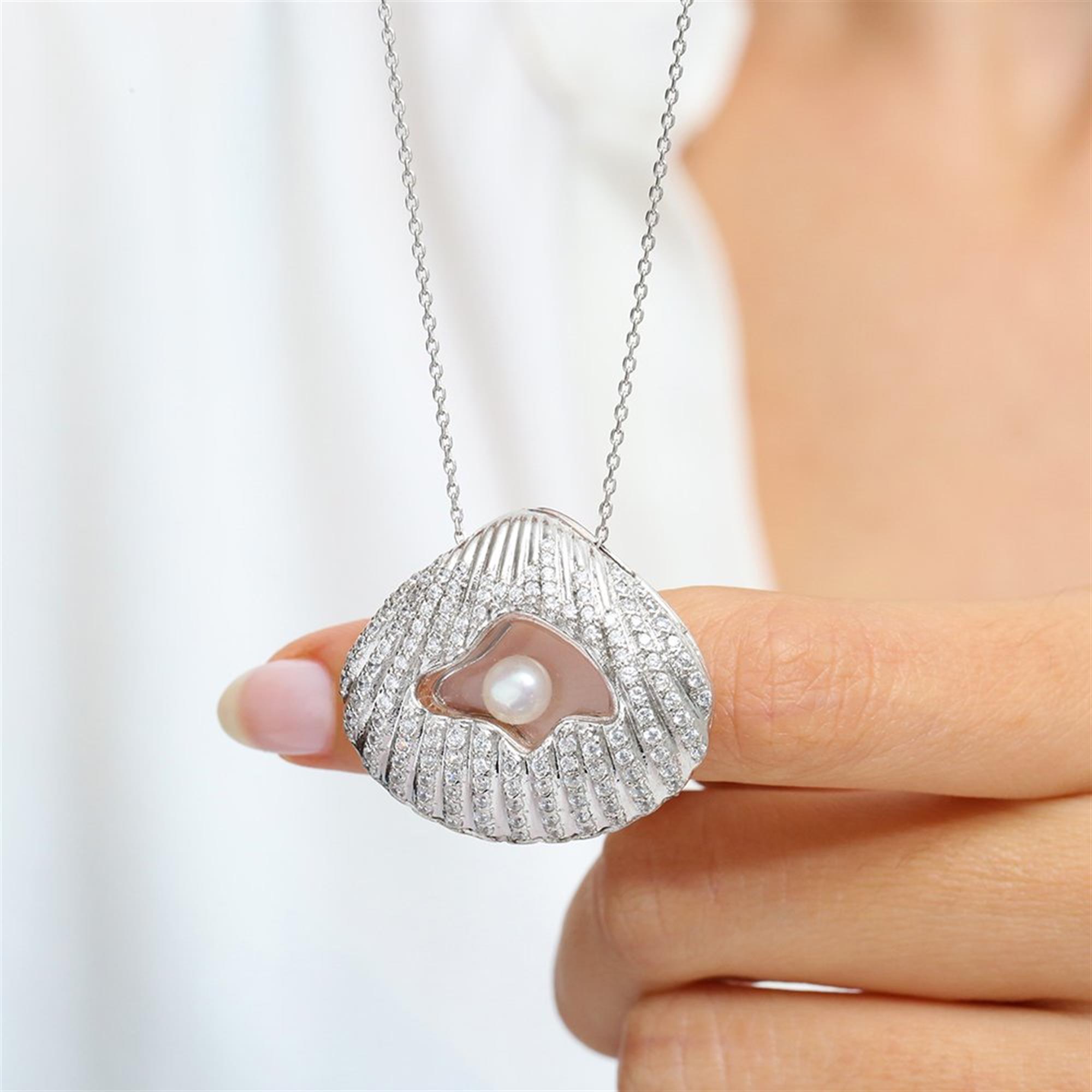 Cam İşleme İnci İstiridye Beyaz Renk Gümüş Kolye | Mia Vento