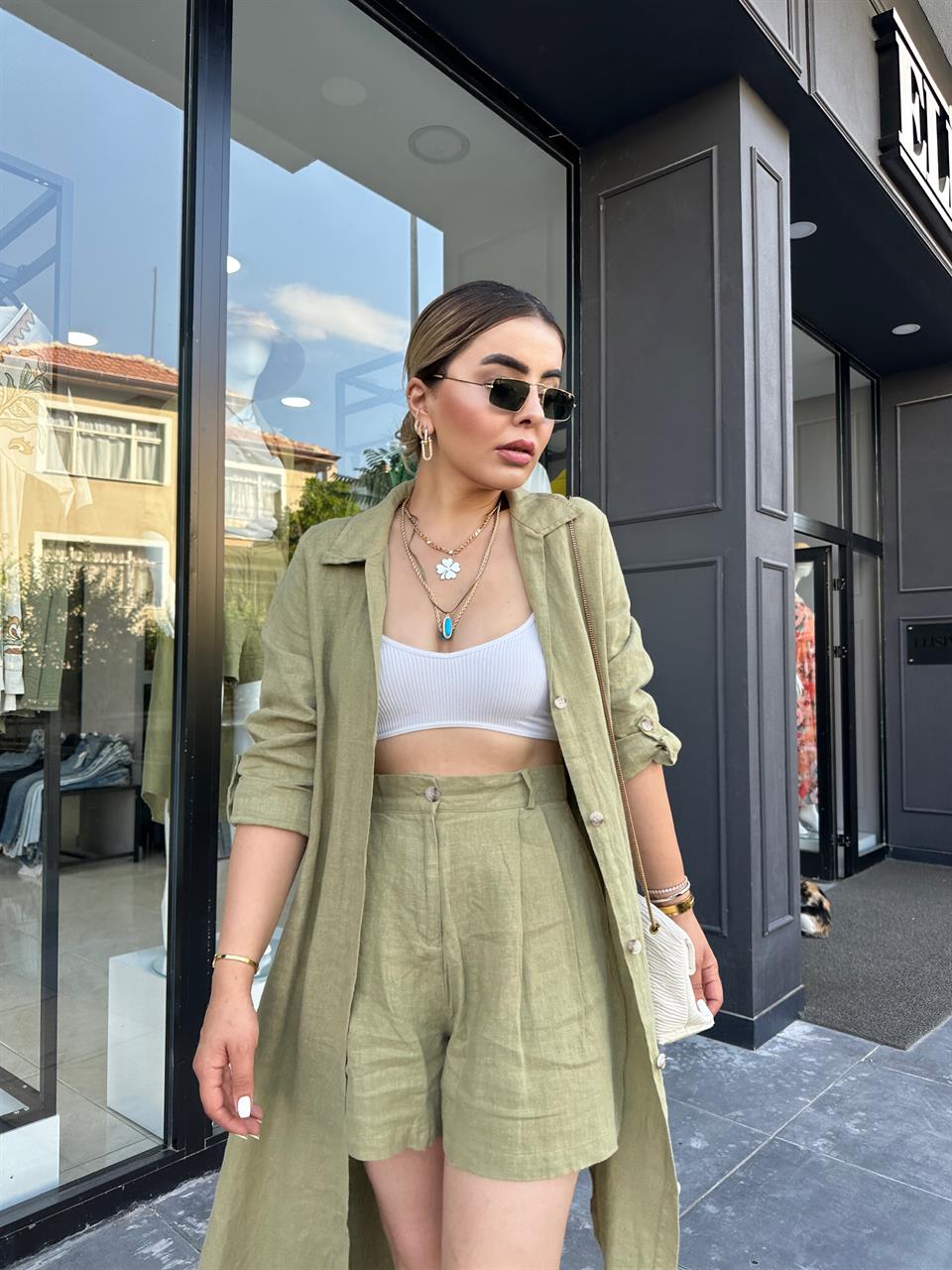 Olive %100 Ham Keten Şort
