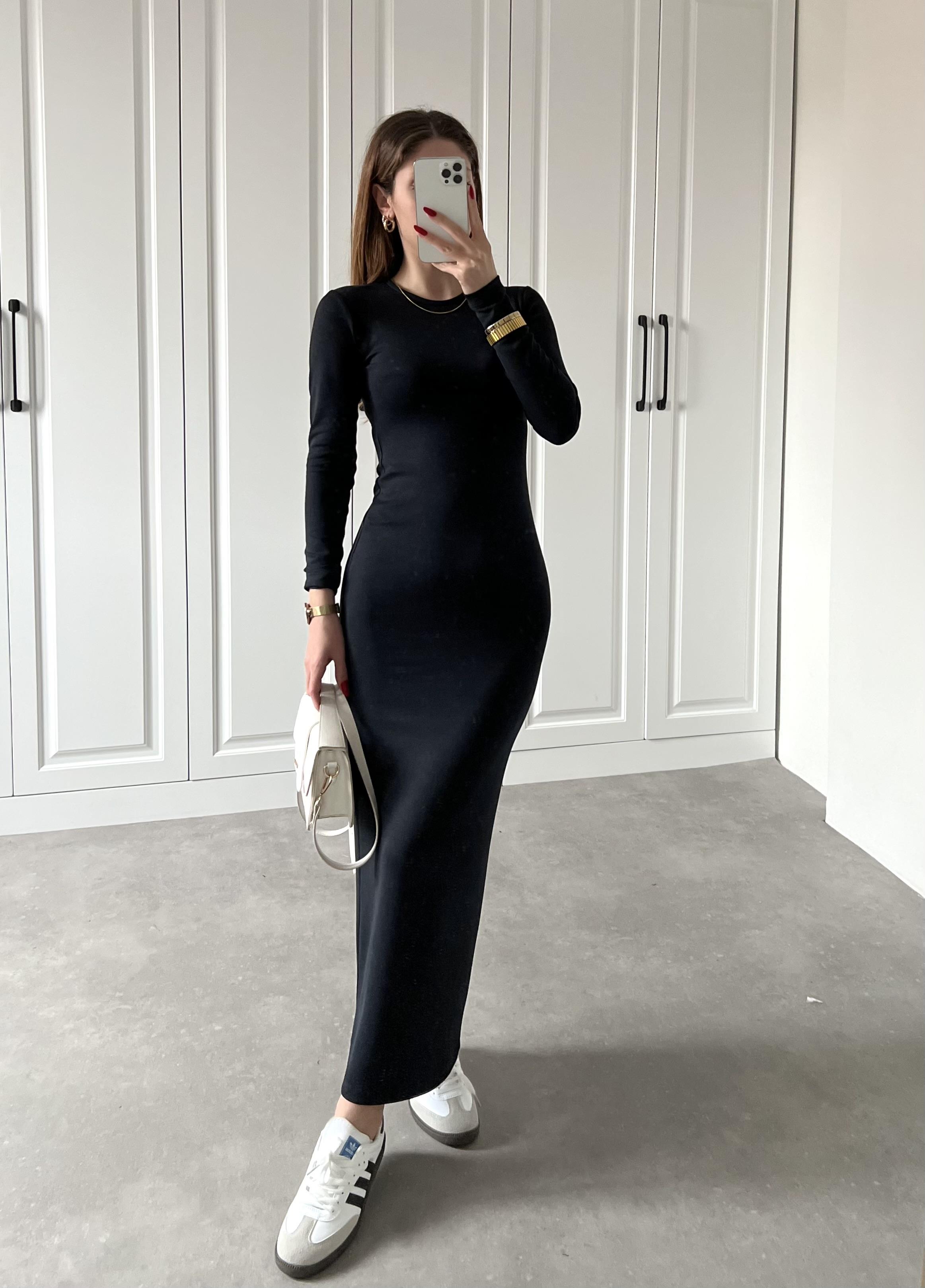 Siyah Dar Kesim Likralı Uzun Elbise