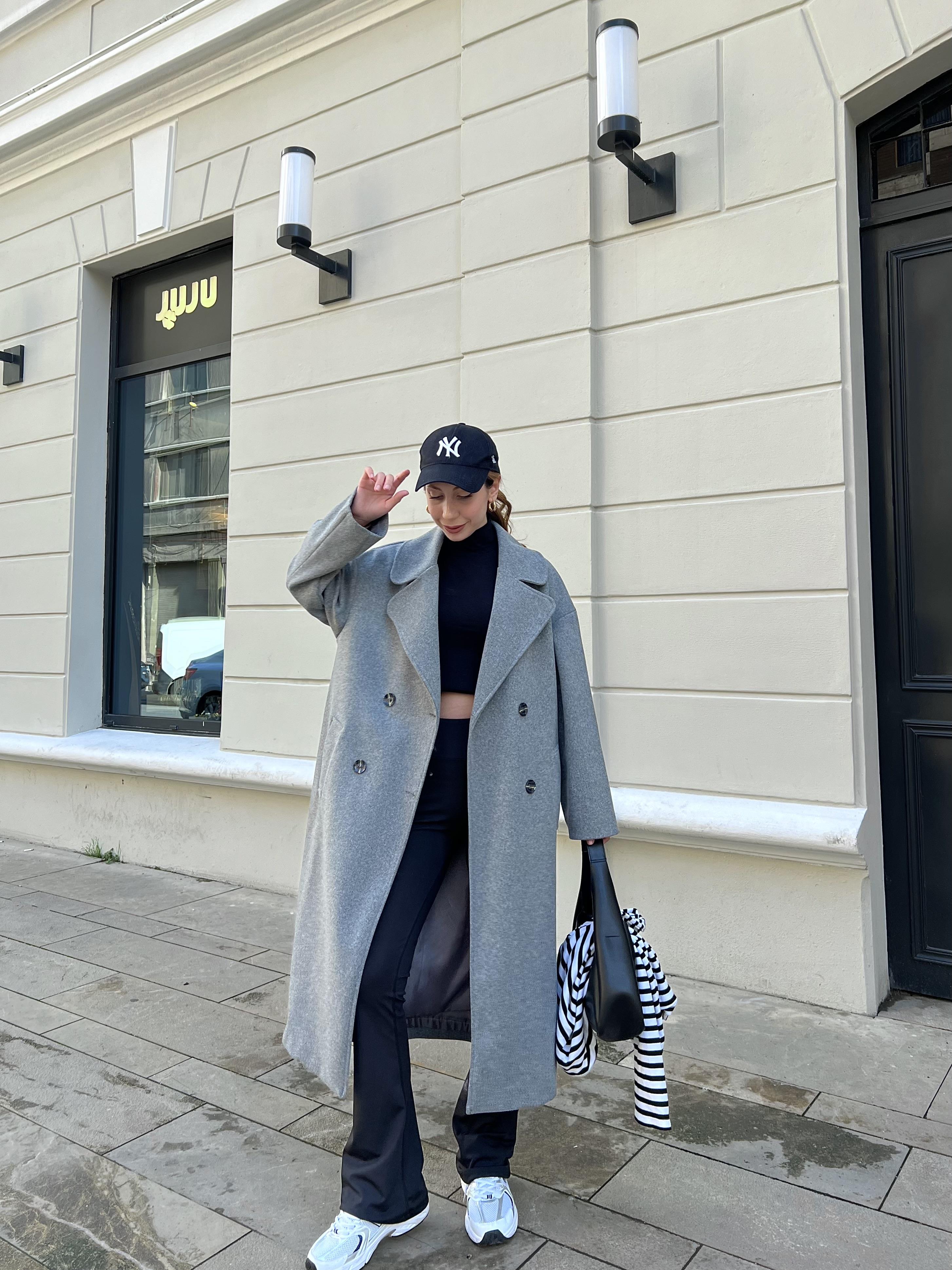 Zara Model Oversize Gri Kaşe Kaban