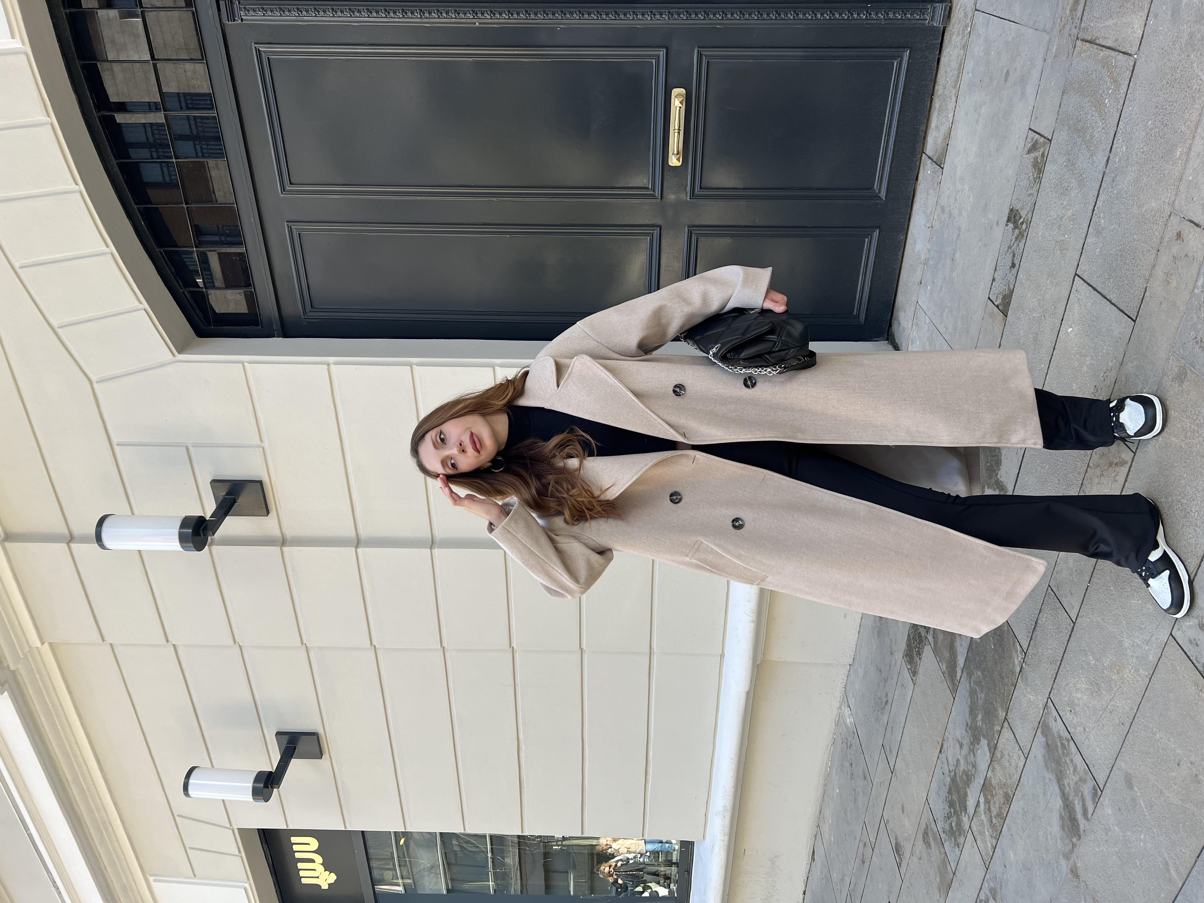 Zara Model Oversize Taş Kaşe Kaban