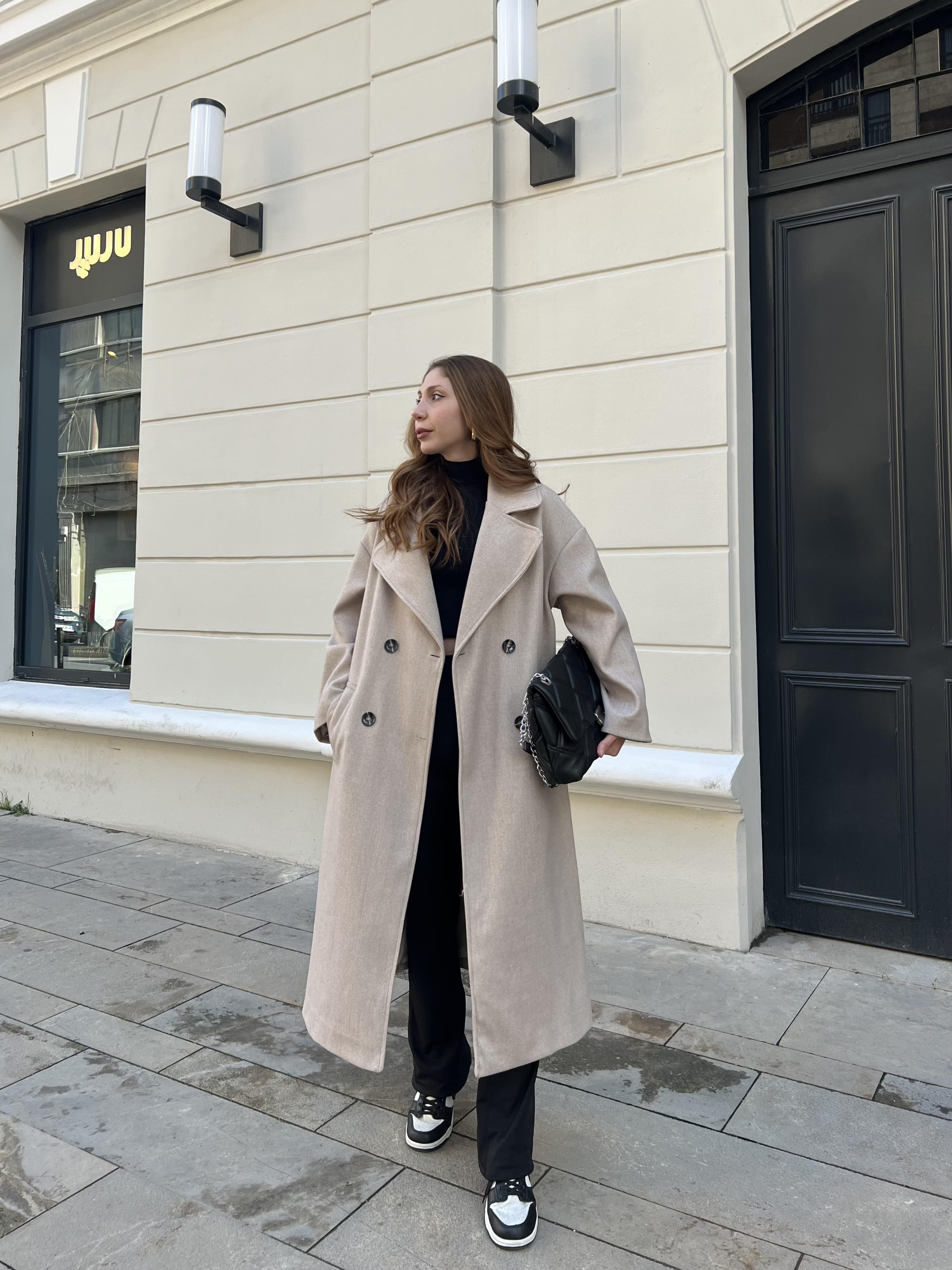 Zara Model Oversize Taş Kaşe Kaban