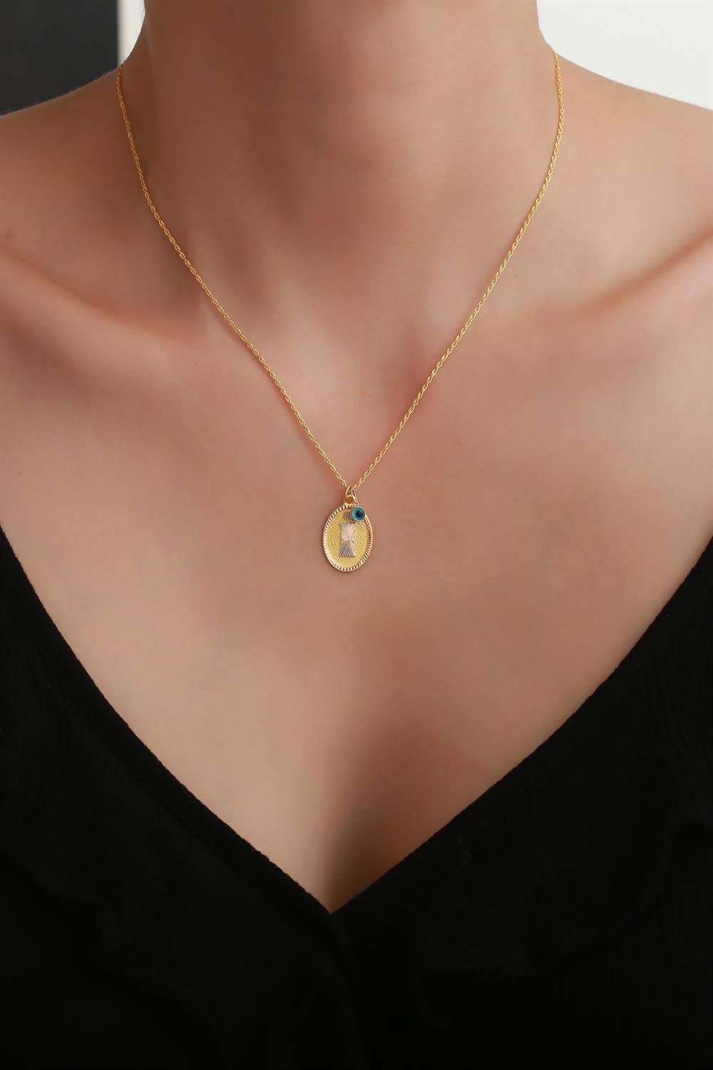 Altın "İ" Harf Nostaljik Kolye