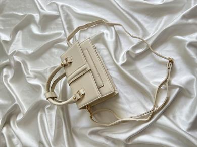 İdol Model El Ve Kadın Omuz Çantası Krem