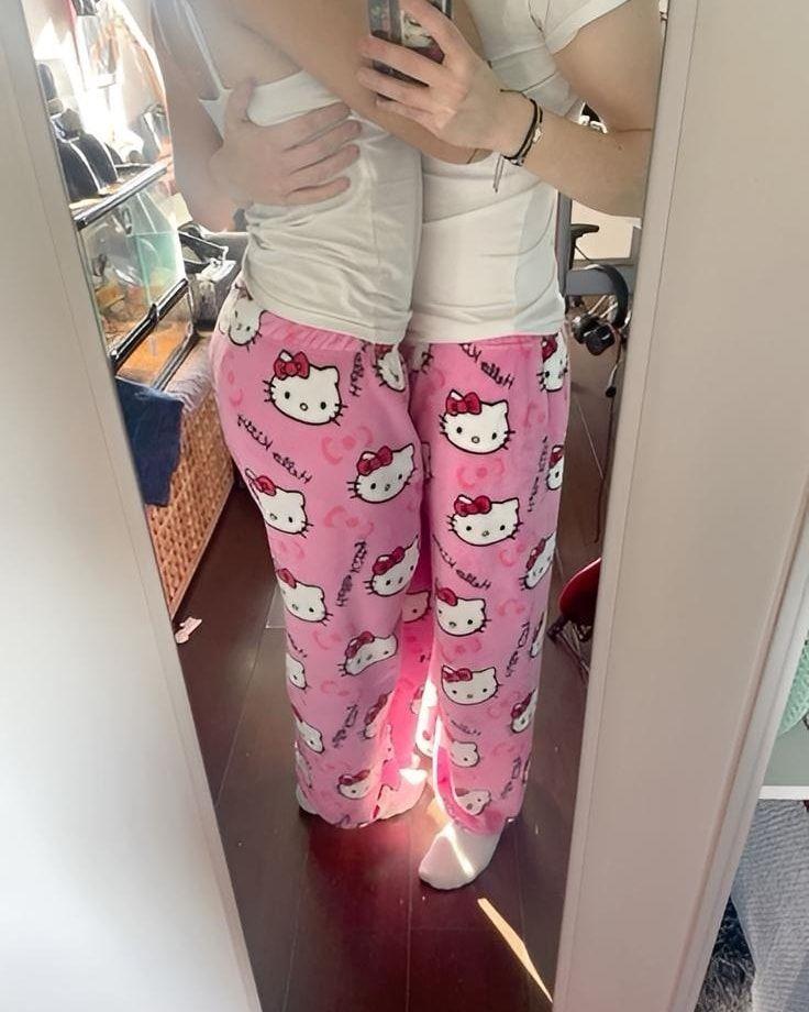 Pembe Hello Kitty Oversize Peluş Eşofman Altı