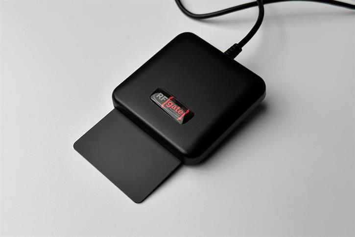 Kimlik Kart Okuyucu RGR39