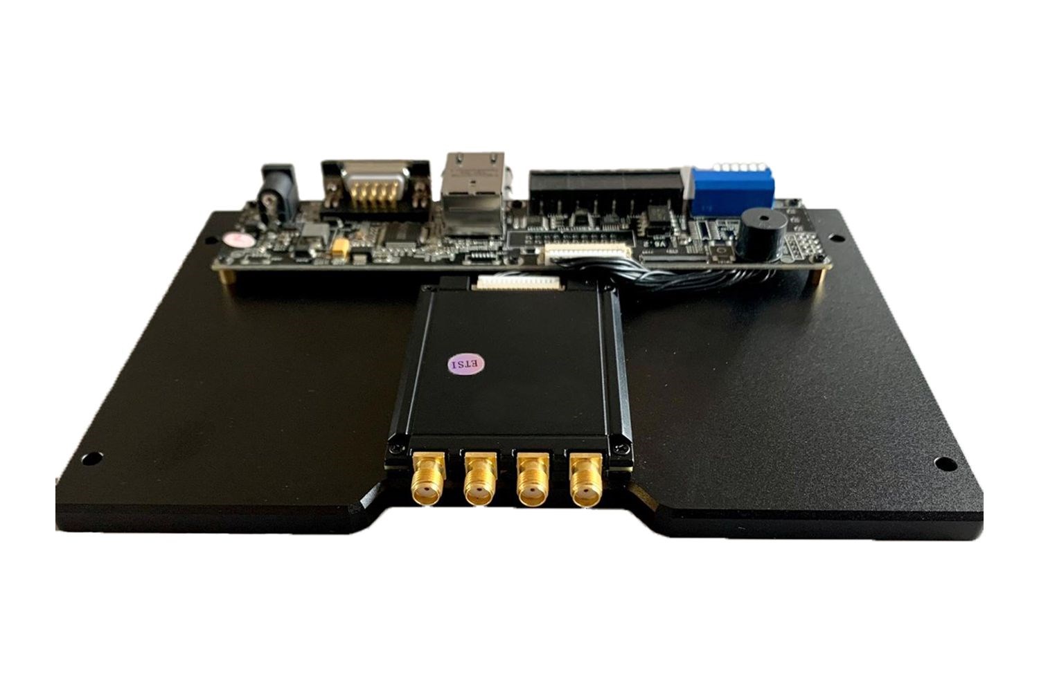 R600 UHF Fixed RFID Reader / 4 Port