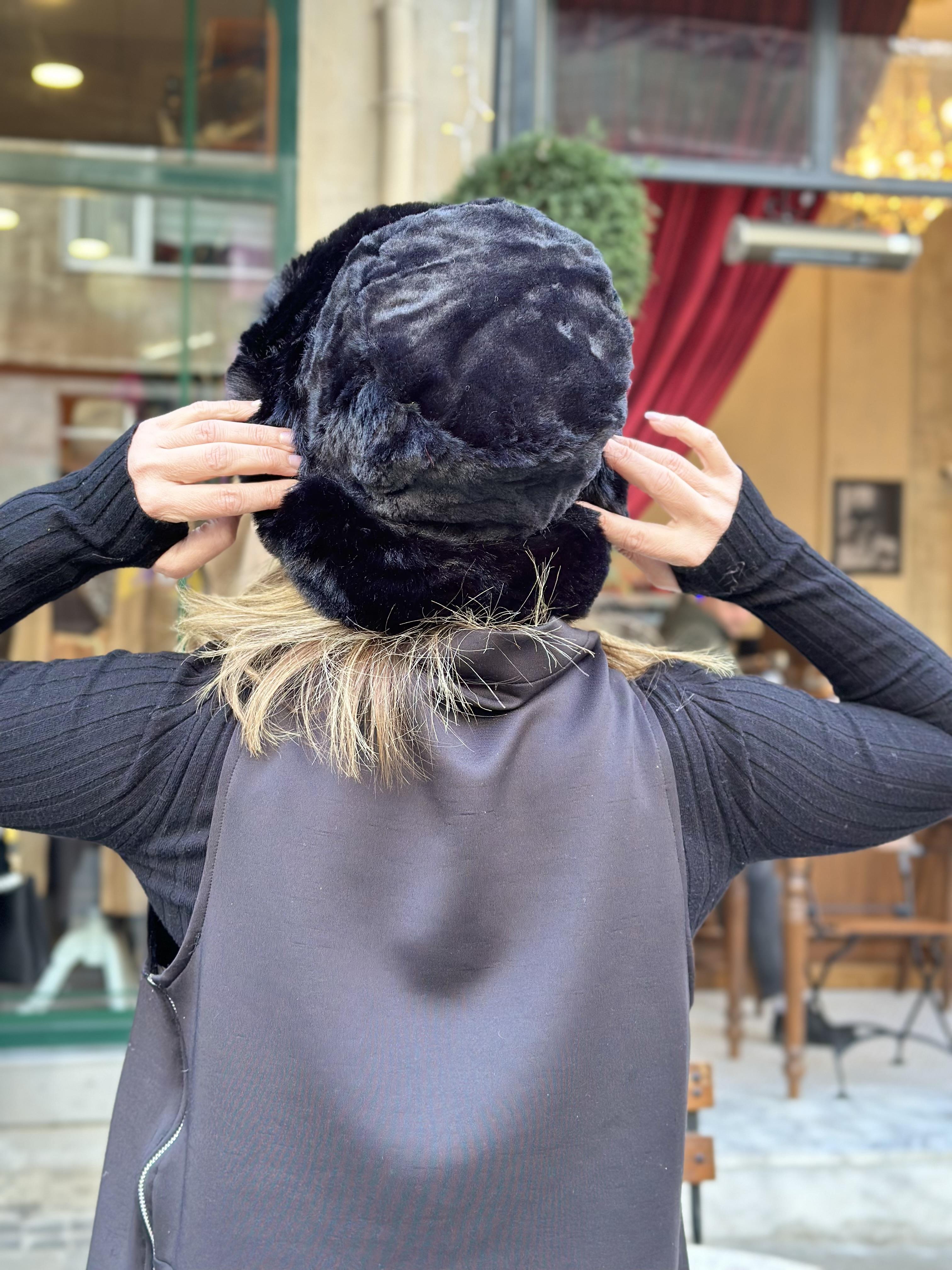 Siyah Yapay Kürk Kalpak