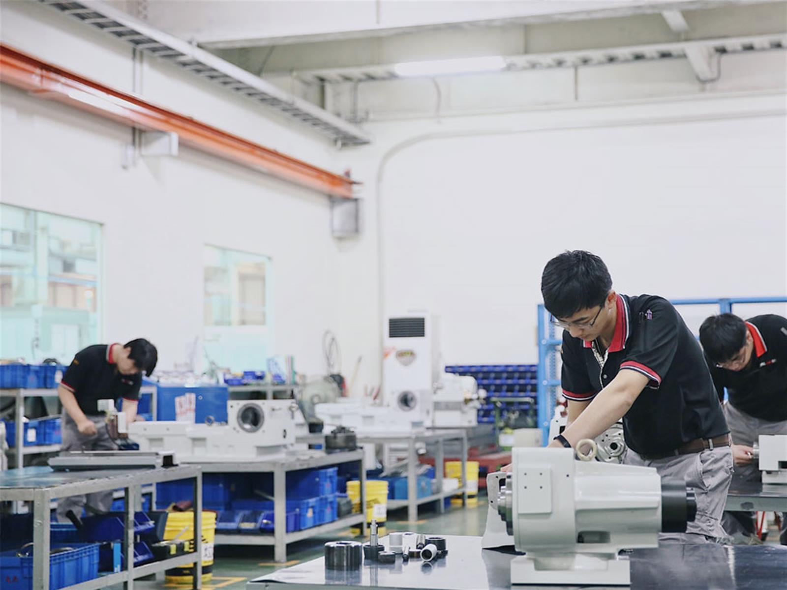 Palmary GU32x200S Cylindrical Grinder