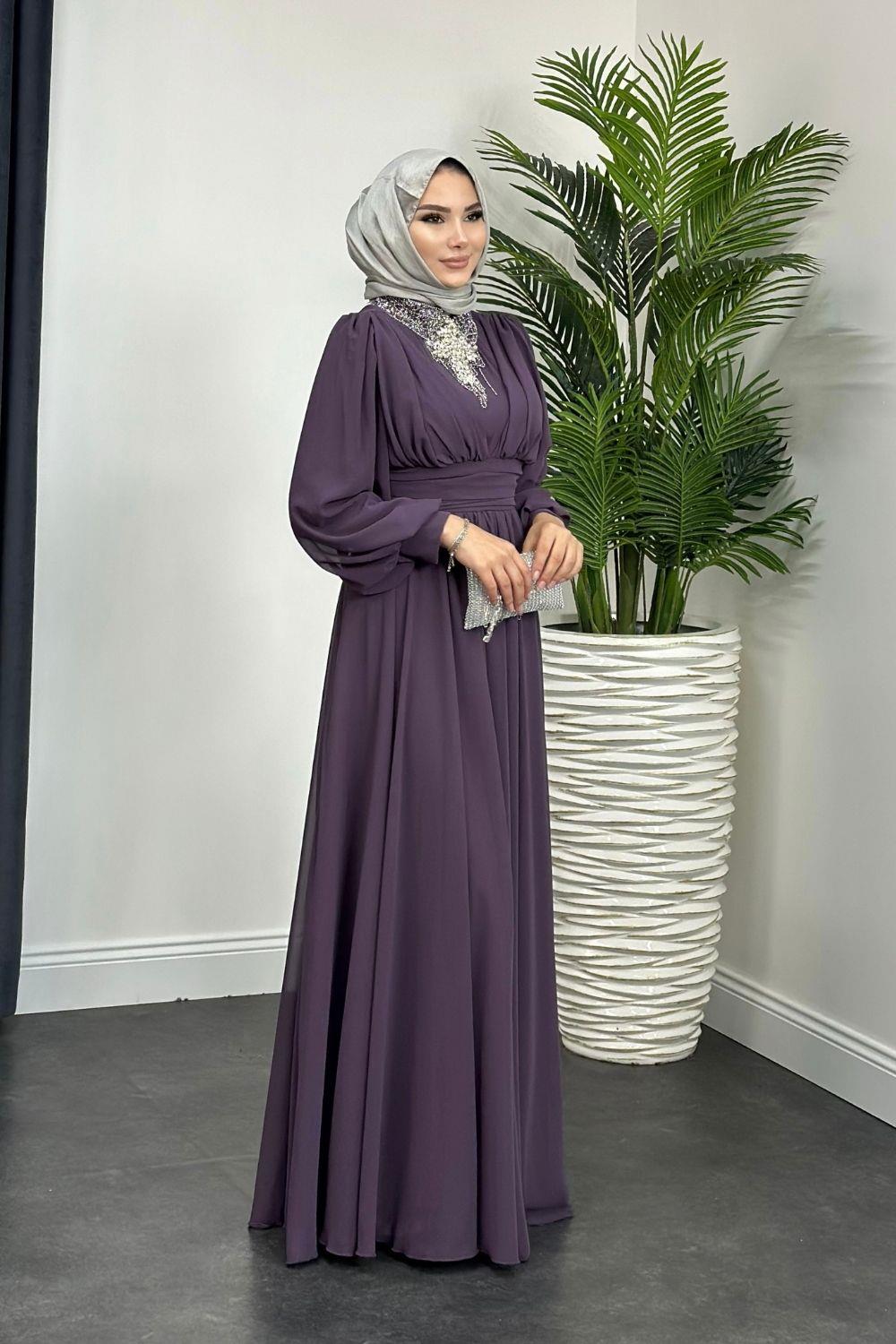 Boynu Taş İşlemeli Şifon Abiye Mürdüm - Şule Giyim