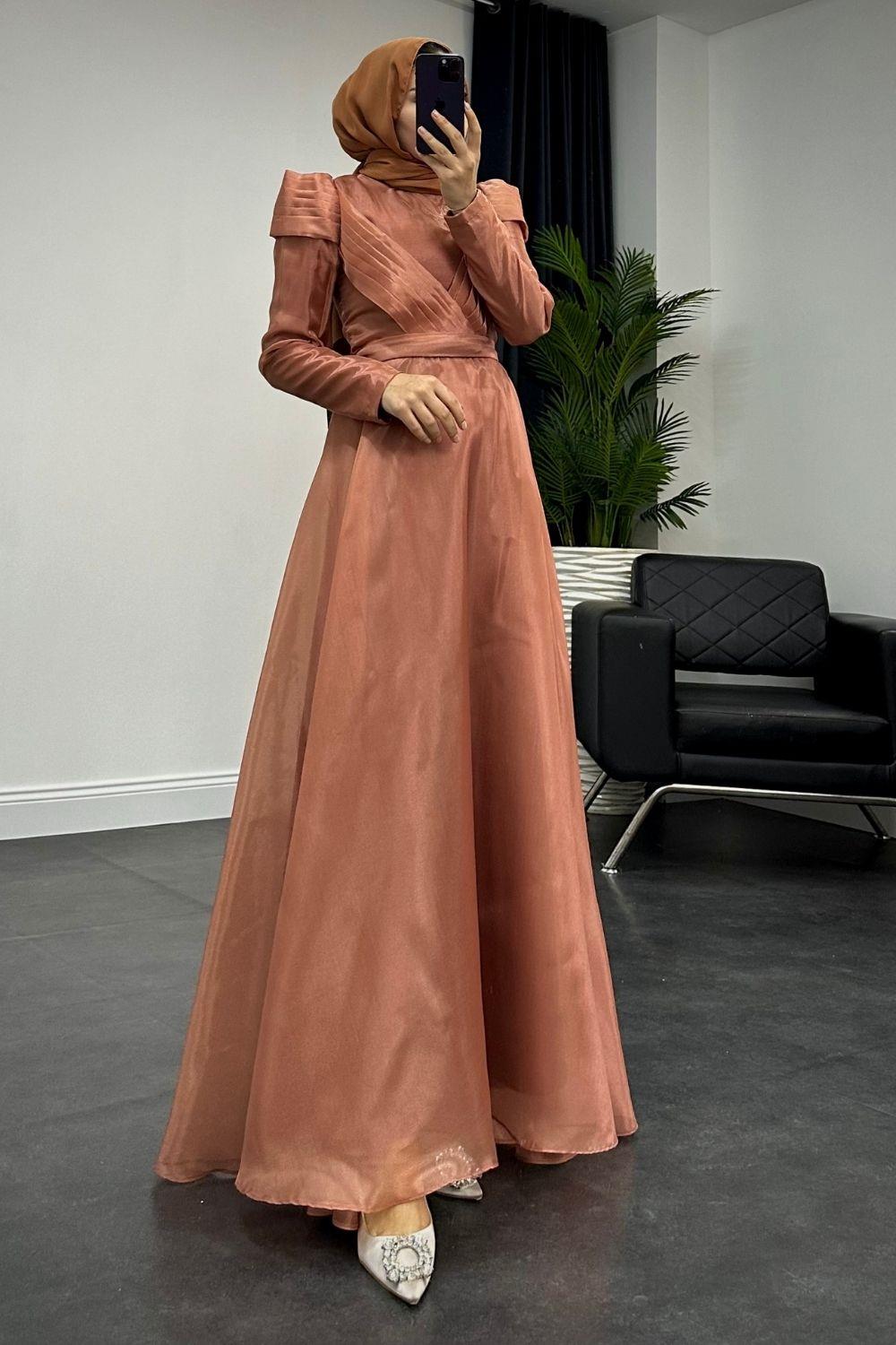 Merven Akyüz | Tesettür Giyim | Acron Hayal Tül Abiye Somon