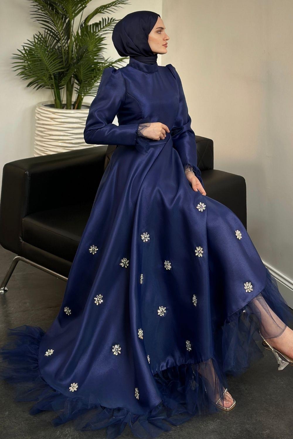 Joenne Taşlı Altı Tüylü Tafta Abiye Lacivert - Merven Moda