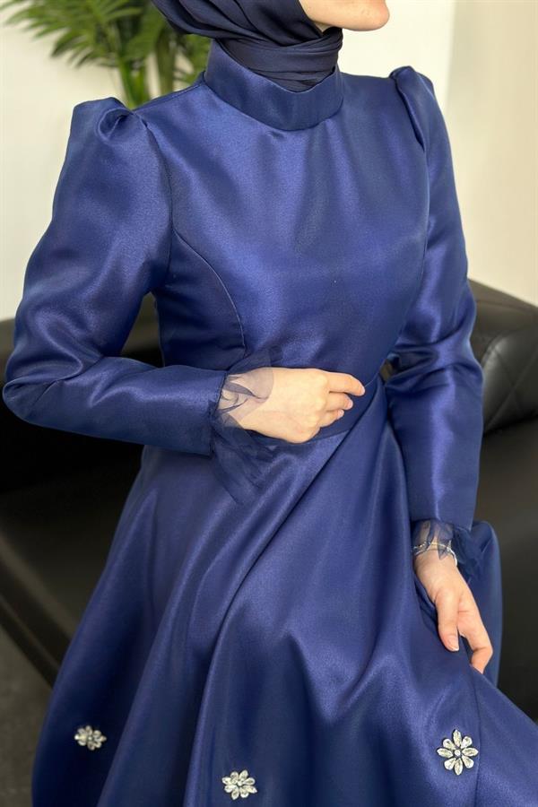 Joenne Taşlı Altı Tüylü Tafta Abiye Lacivert - Merven Moda