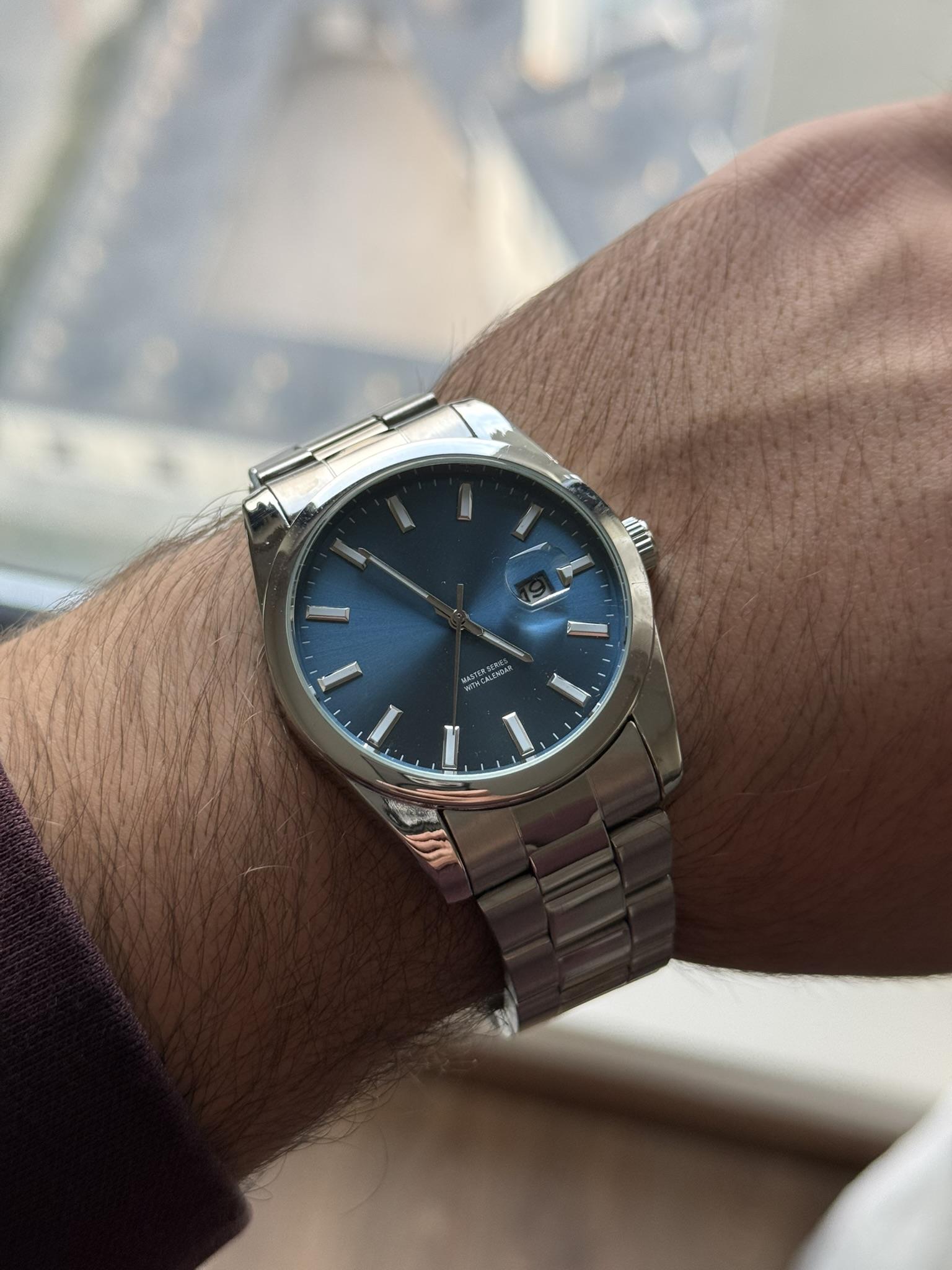 Cityne Muadil Model Takvimli Erkek Kol Saati Gümüş (Lacivert Kadran)