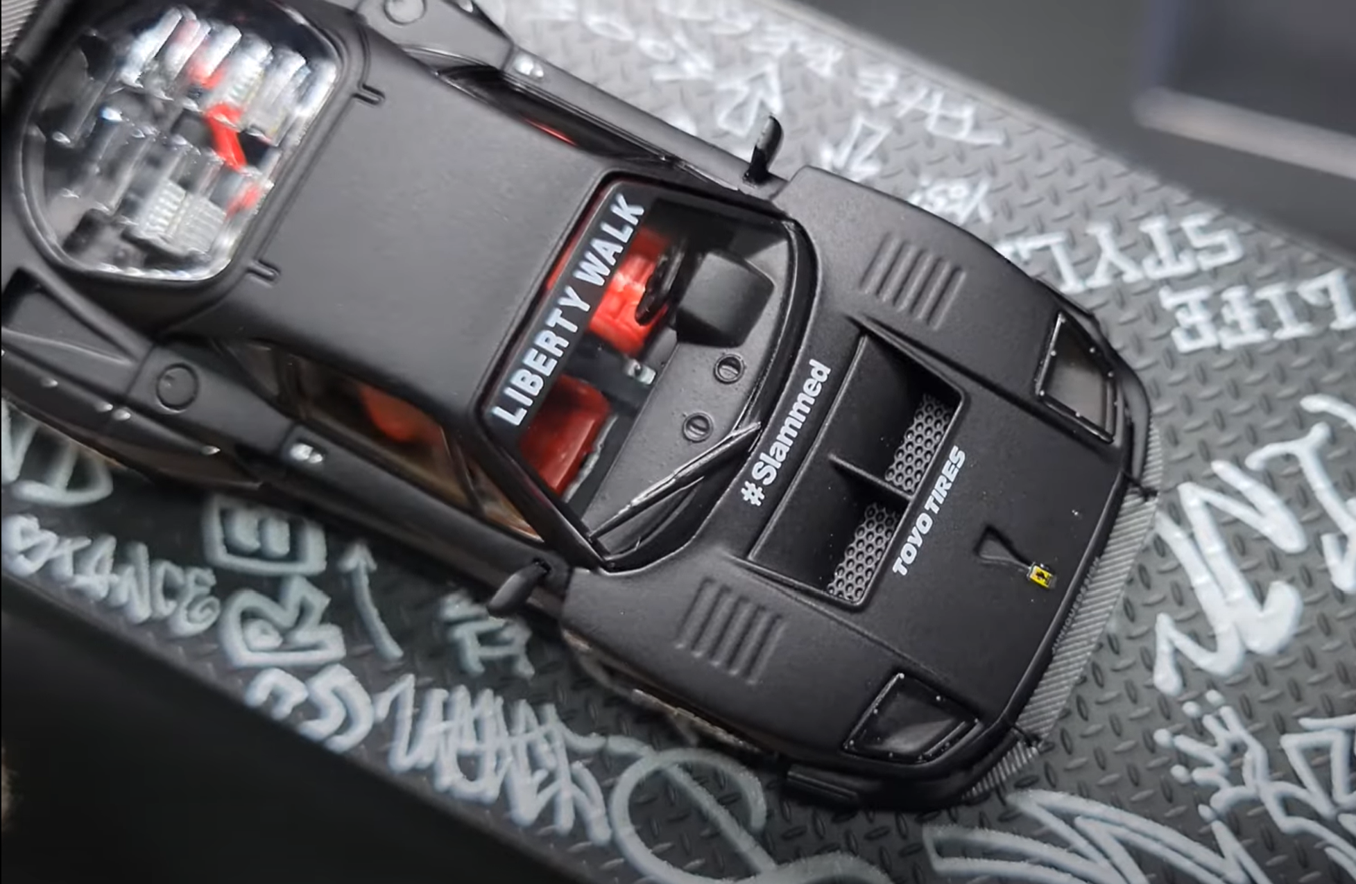 inno64 Ferrari F40 LBWK Matte Black