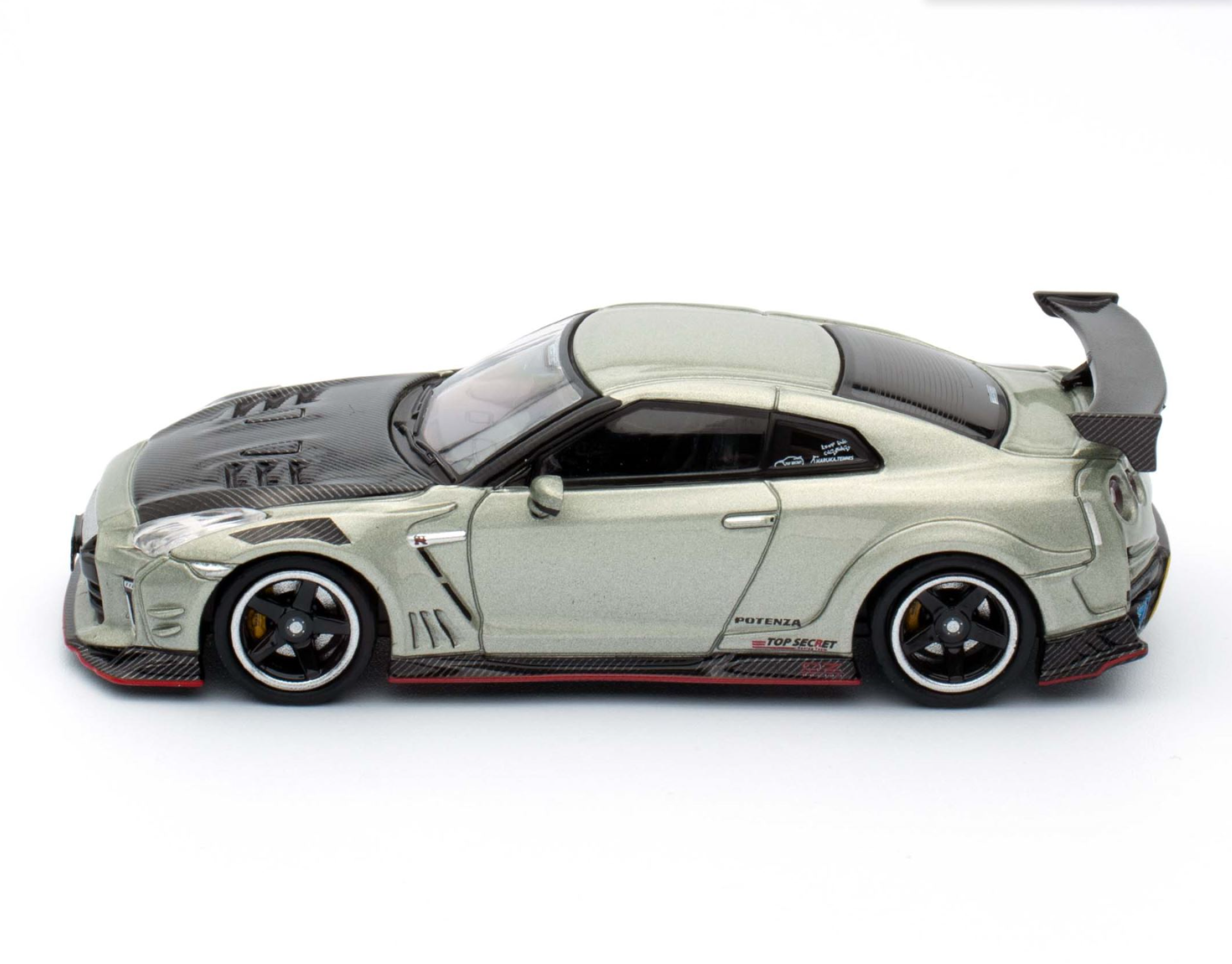 İNNO64 Nissan R35 | diecastpazar