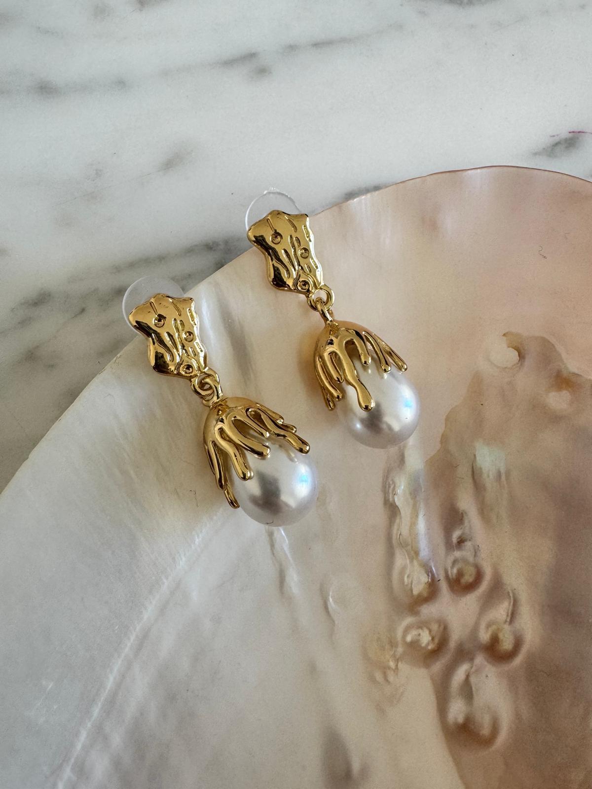 SU DAMLASI GOLD KÜPE