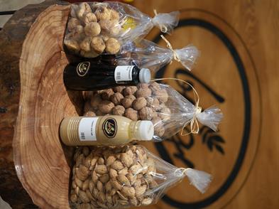 Birgi Köy Evi kış paketi, doğal kış paketi, ceviz incir badem seti, ev ...