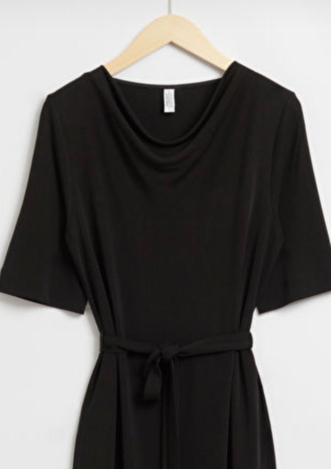 K1149 OTHER.STORIES SİYAH JARSE ELBİSE