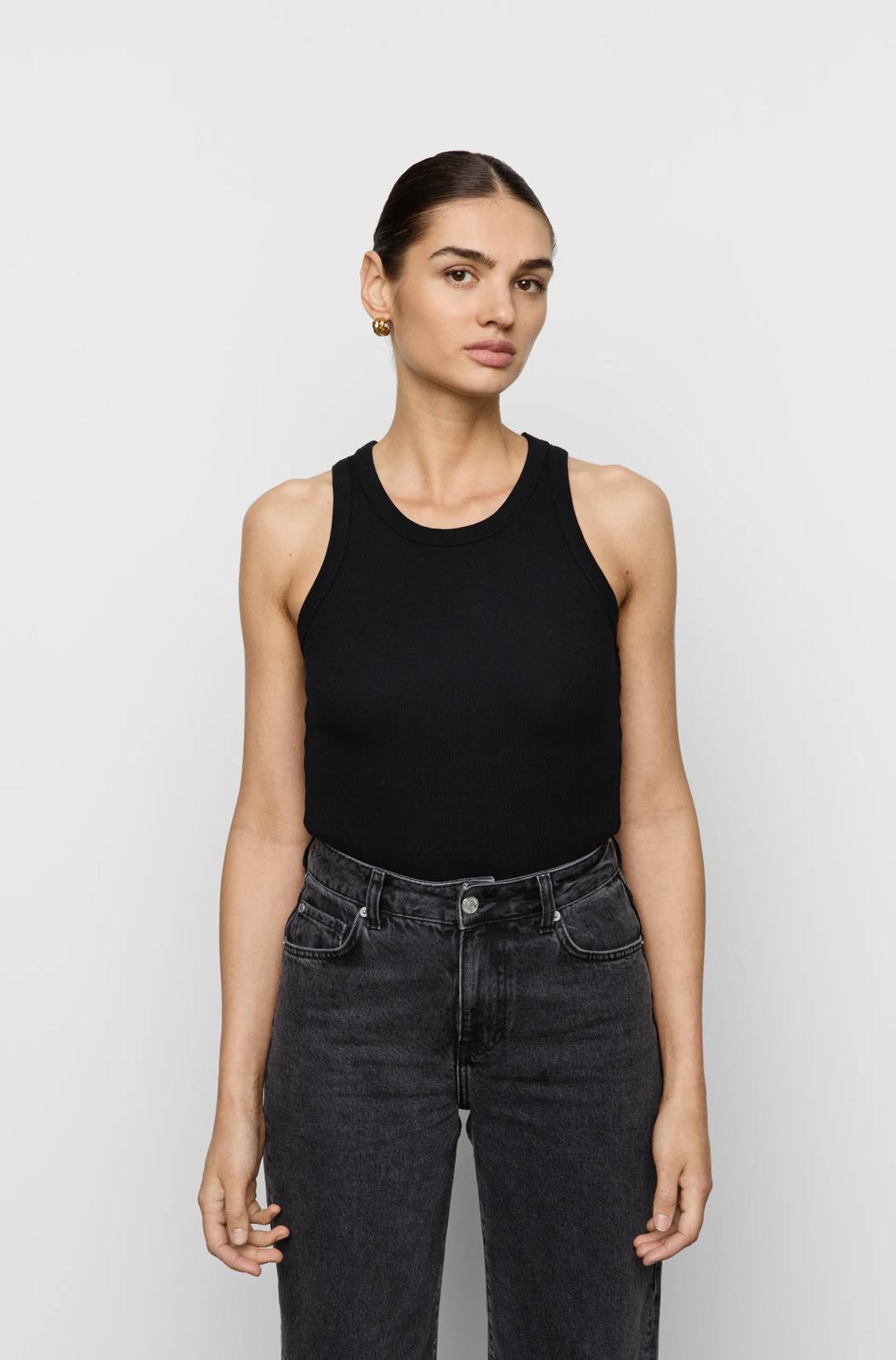 K2208 PIHL D. FİTİLLİ ATLET