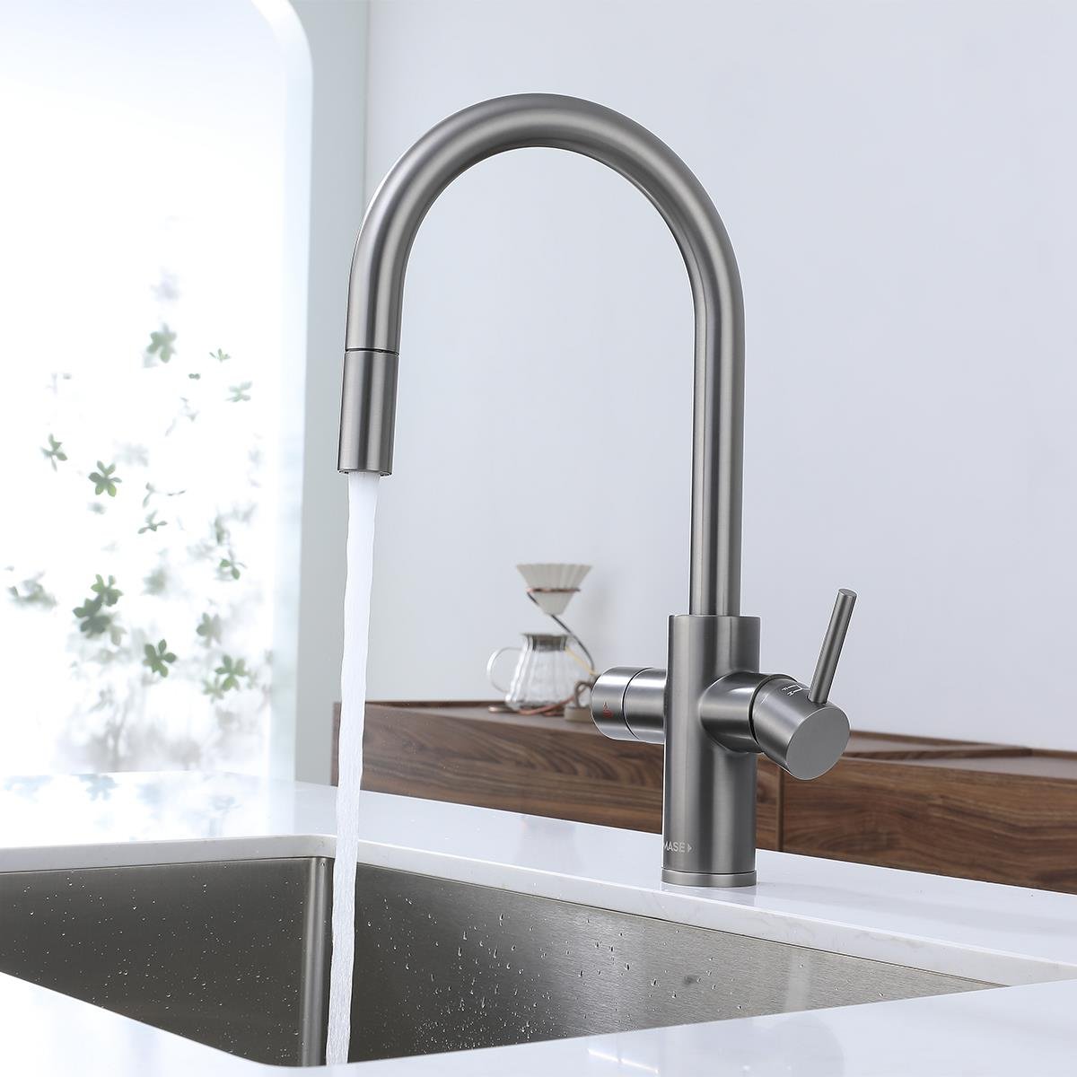 Solar 4'ü 1 Arada Anında Kaynar Su Batarya Sistemi (Gun Metal) | Mase Mode