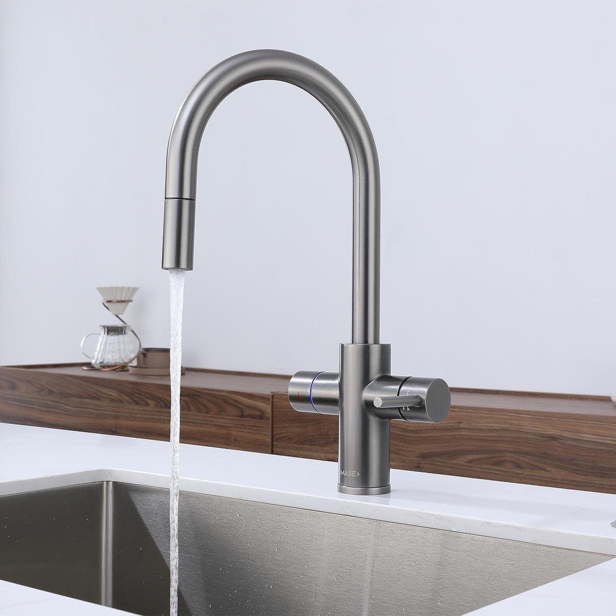 Solar 4'ü 1 Arada Anında Kaynar Su Batarya Sistemi (Gun Metal) | Mase Mode