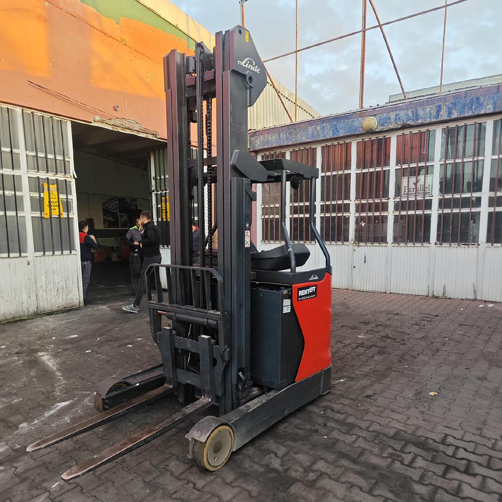 LINDE R16-1120 (F1.6357) [UDK] | Reach Truck | HASEL Vitrin