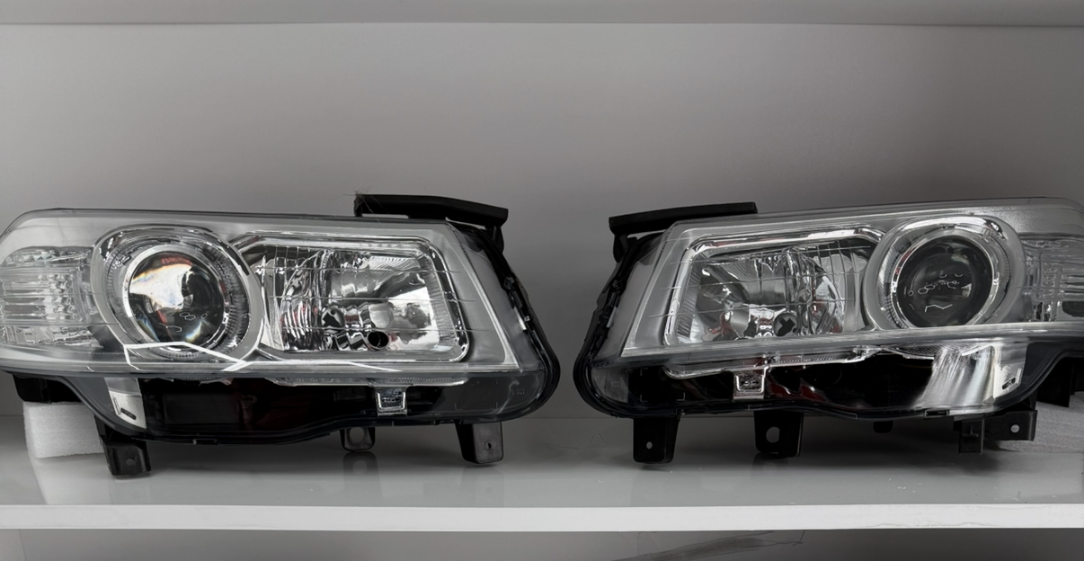 RENAULT MEGANE 2 MERCEKLİ SOL FAR