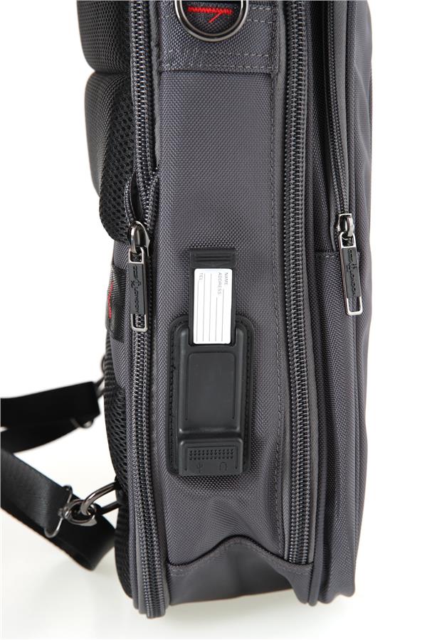 ÇÇS 51268 USB GİRİŞ 15.6 inc LAPTOP SIRT ÇANTASI - ÇÇS Çanta ÇÇS 51268 USB GİRİŞ 15.6 inc LAPTOP SIRT ÇANTASI - ÇÇS Çanta